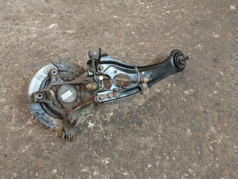 Б/У В сборе со ступицей, ступица Кулак поворотный Kia Ceed 2011 ED Задн. Лев. 449364 Hyundai-KIA арт. 527101H500, 552701H000