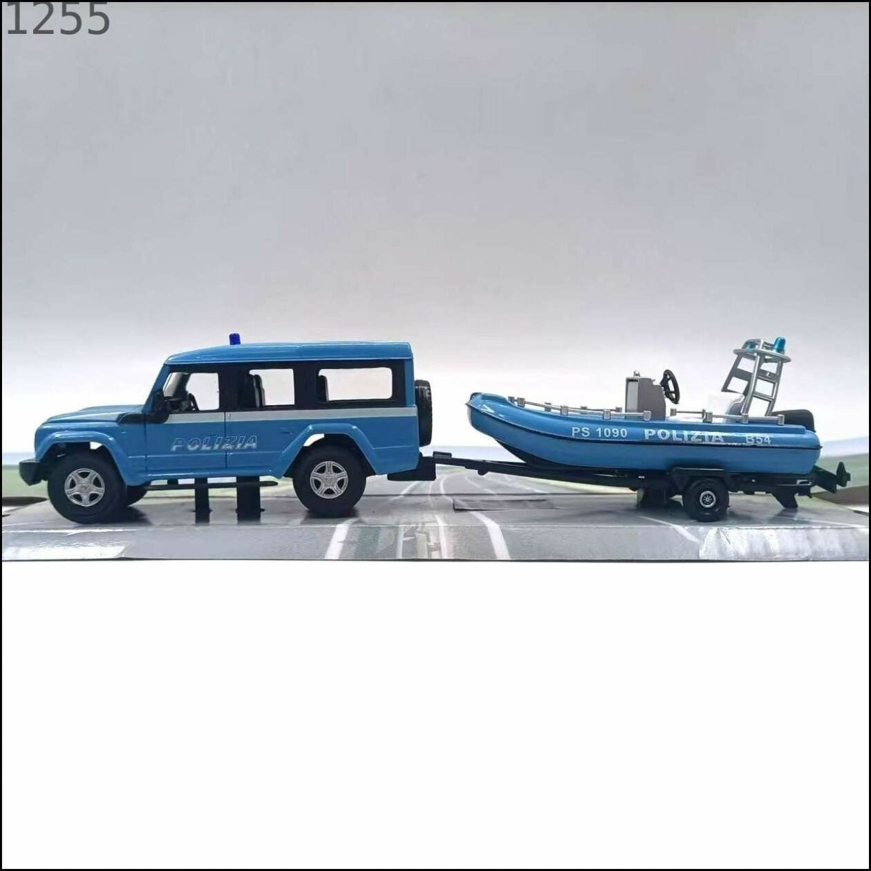 Эксклюзивный симулятор катера с прицепом в масштабе 1 к 43