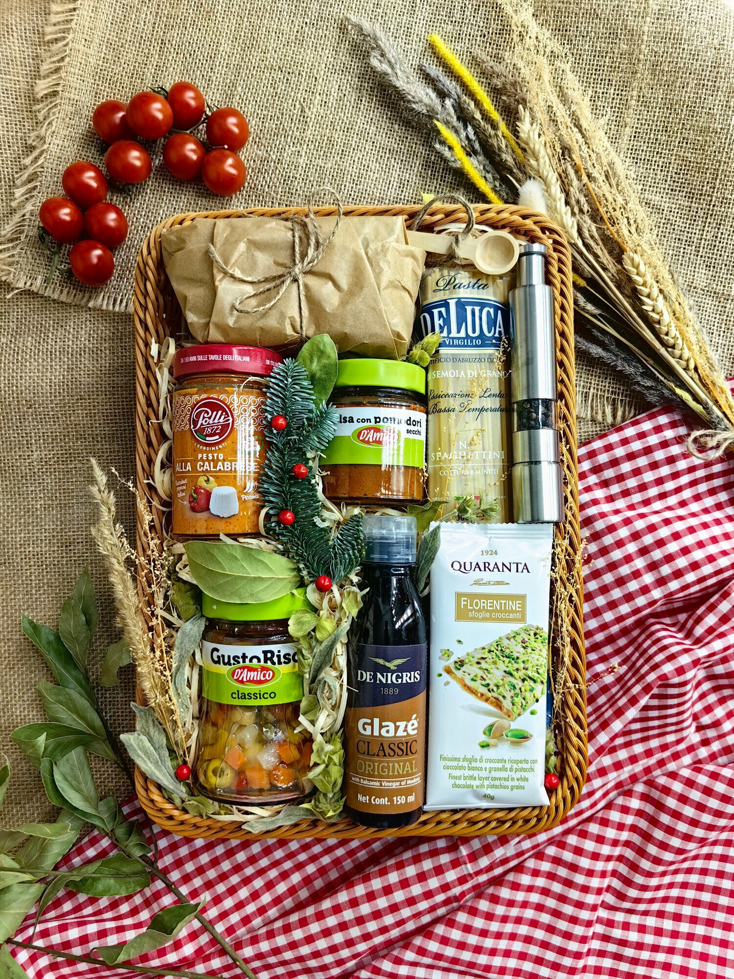 "Паста Карбонара" Подарочная корзина итальянских продуктов