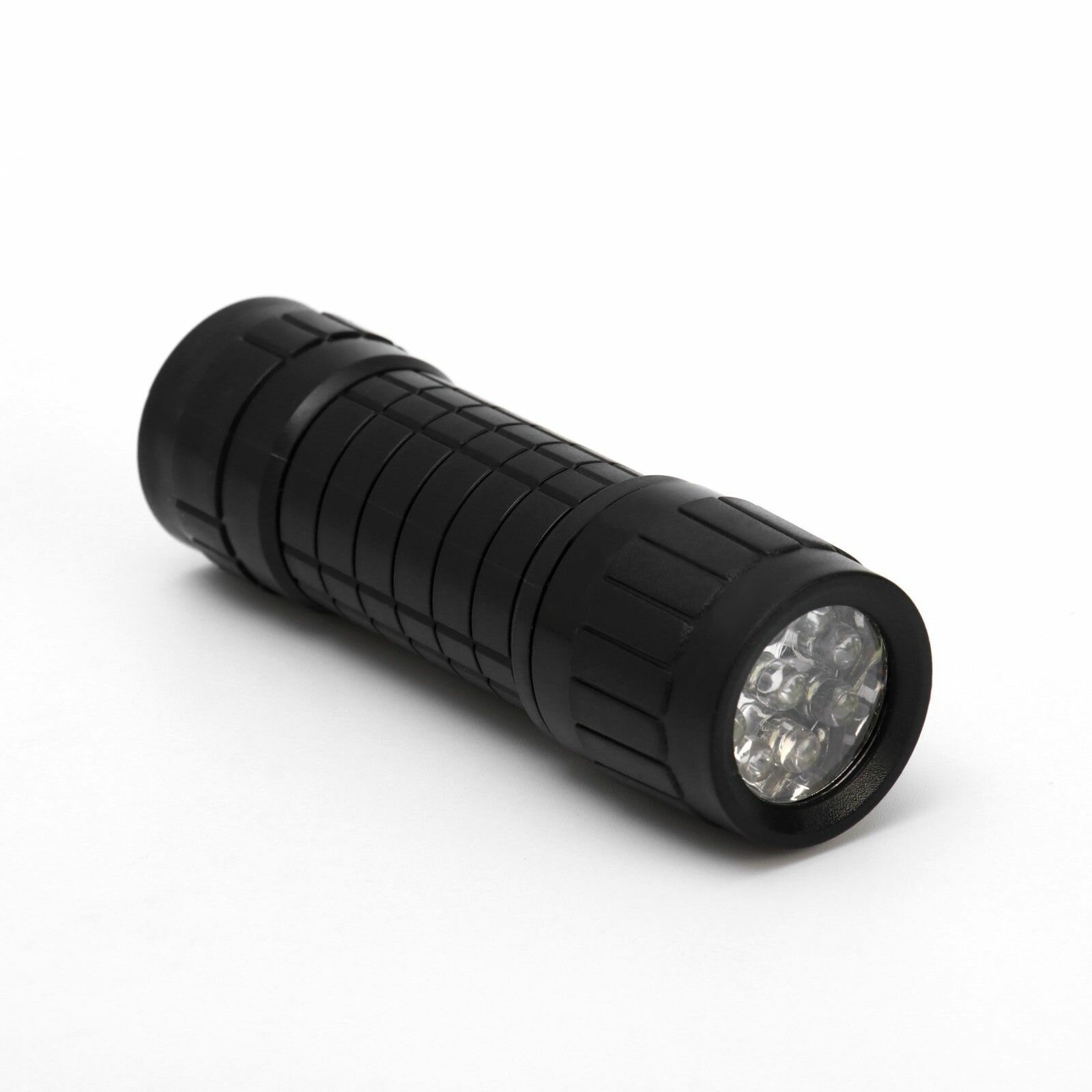 Фонарь ручной MHB1-W1D9, 3 Вт, 9 LED, 90 Лм, от батареек 3 х ААА, чёрный, 1 шт.