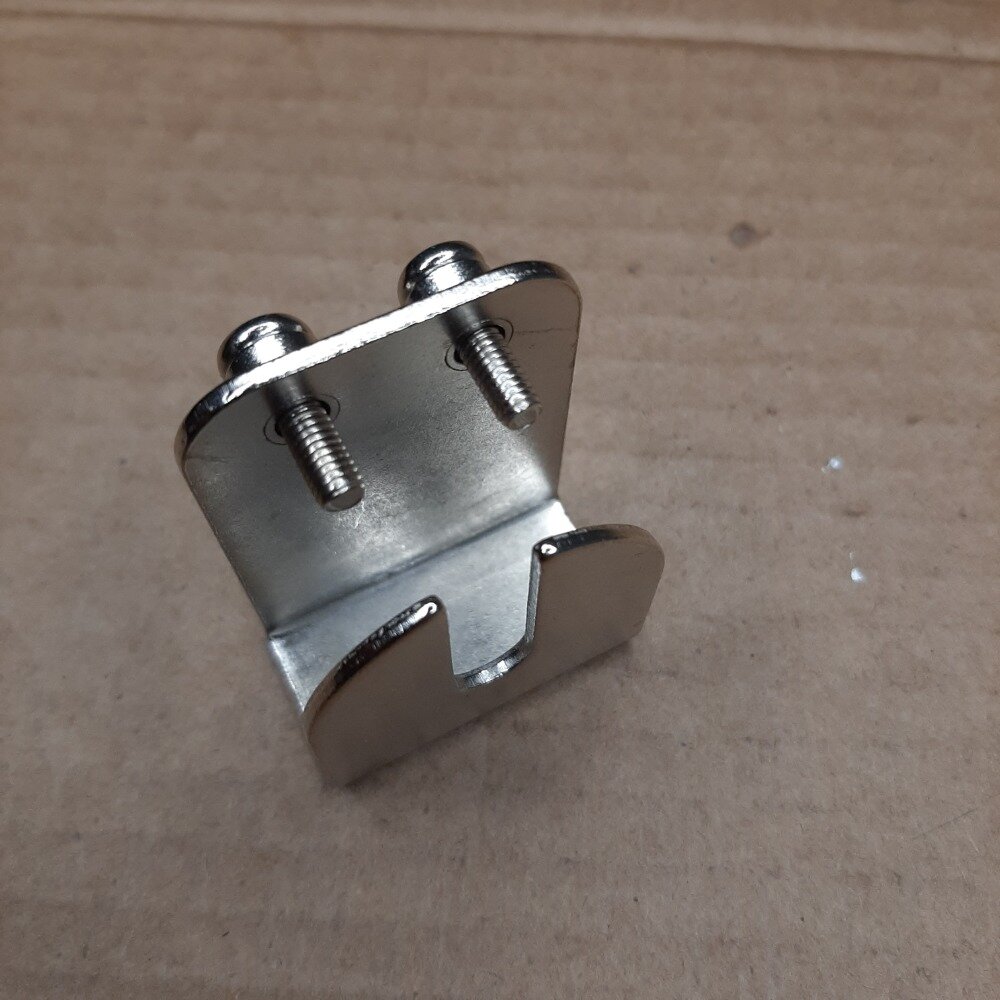 Фиксатор троса КПП Nissan Primastar 2002