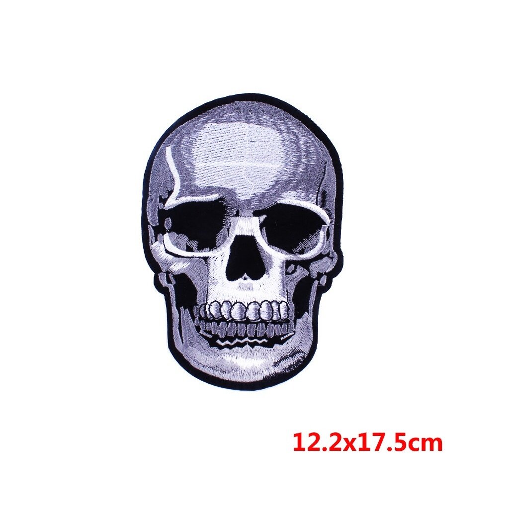 Нашивка большая череп 3D термонашивка