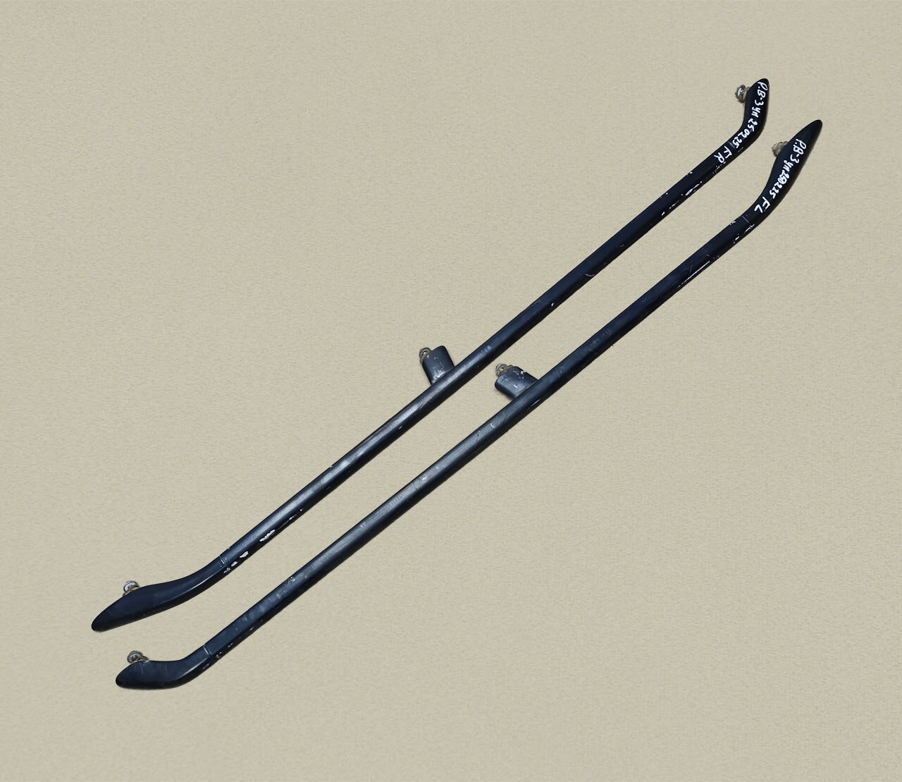 Рейлинги крыши (150 см) VW Passat B3