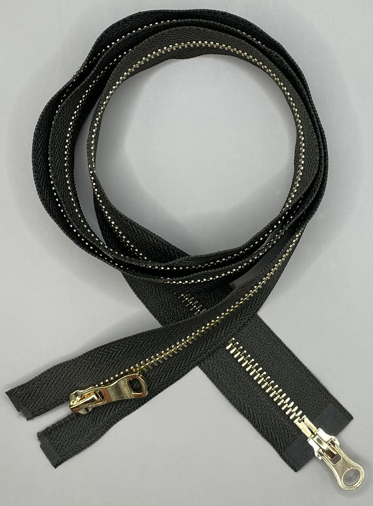 Молния(титан-легкий металл) , тип 5,110см, темн. хаки, зубья золото,2 замка.1шт.