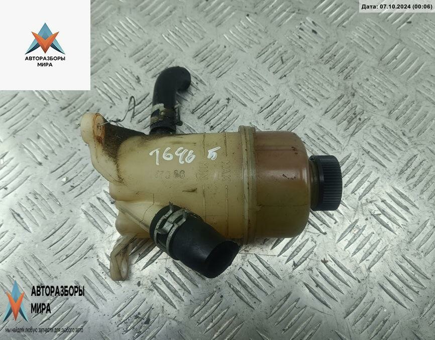 Бачок гидроусилителя Mazda 626 GF 1999