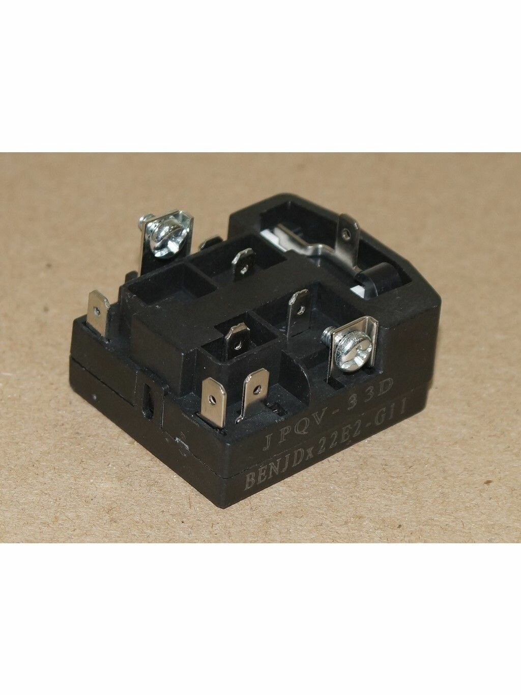 Блок пускозащитный JPQV-33D+BT55-120 компрессора Атлант CTC87 906345000258