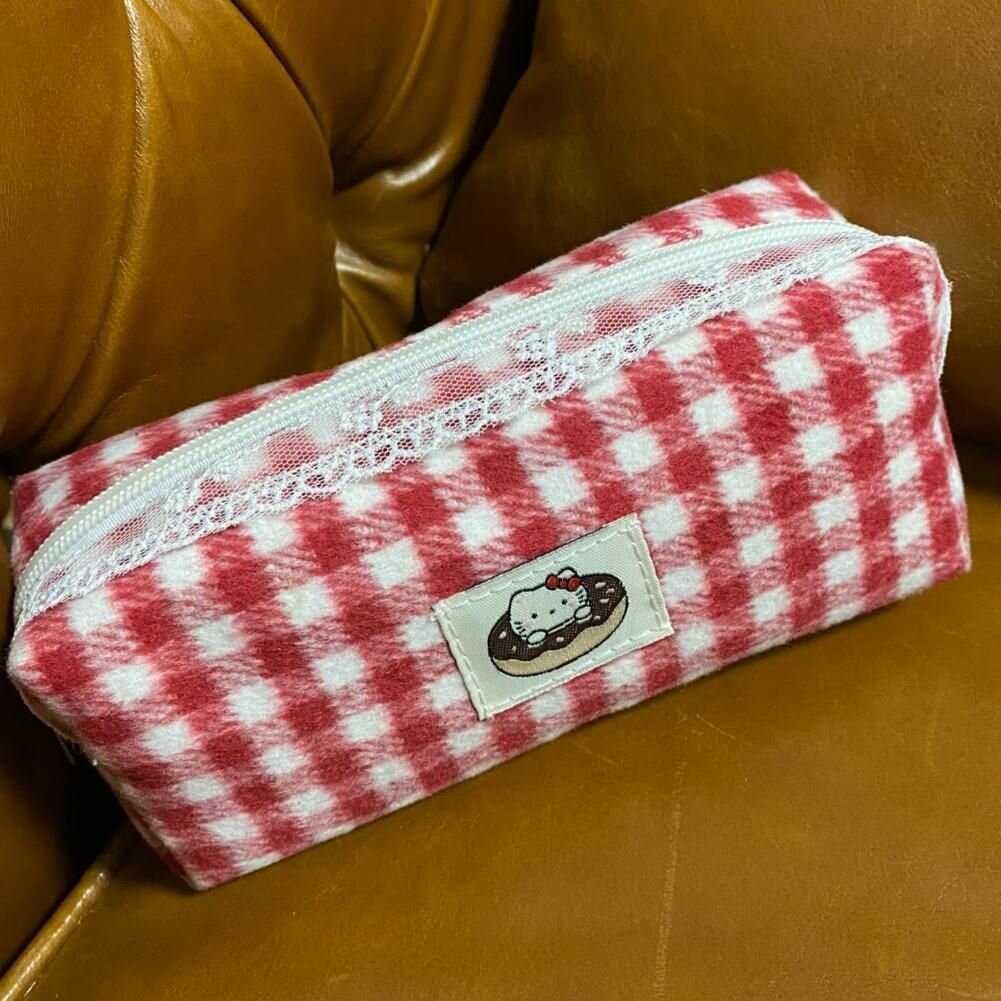 Красный пенал большой емкости Hello Kitty