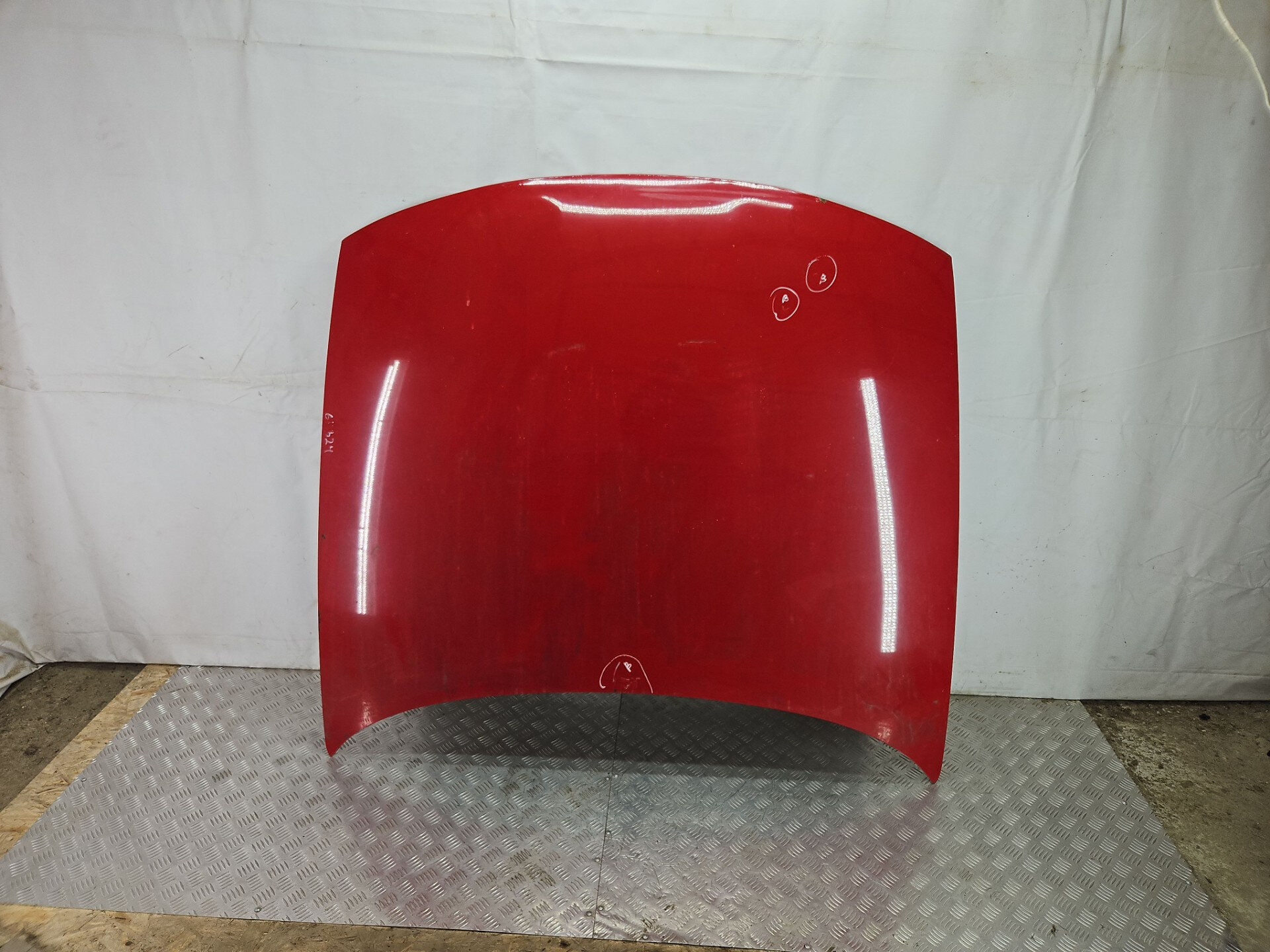 Капот Chevrolet Alero 2000