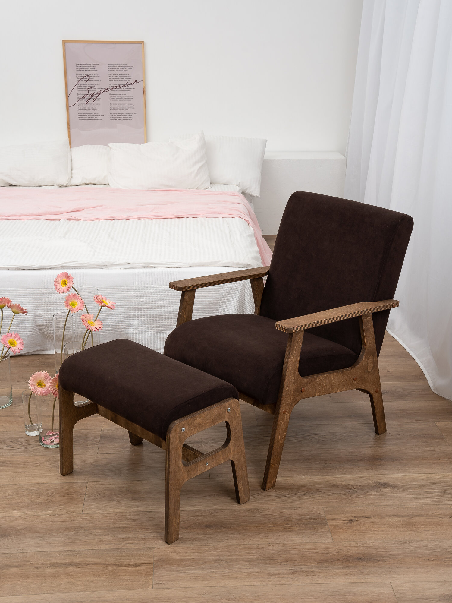Кресло мягкое в гостиную ZASIDELIS модель Чили c пуфом для ног на балкон, для дома, для отдыха в спальню, для кухни, интерьерное лофт, кухонное дизайнерское, деревянное 1 шт.