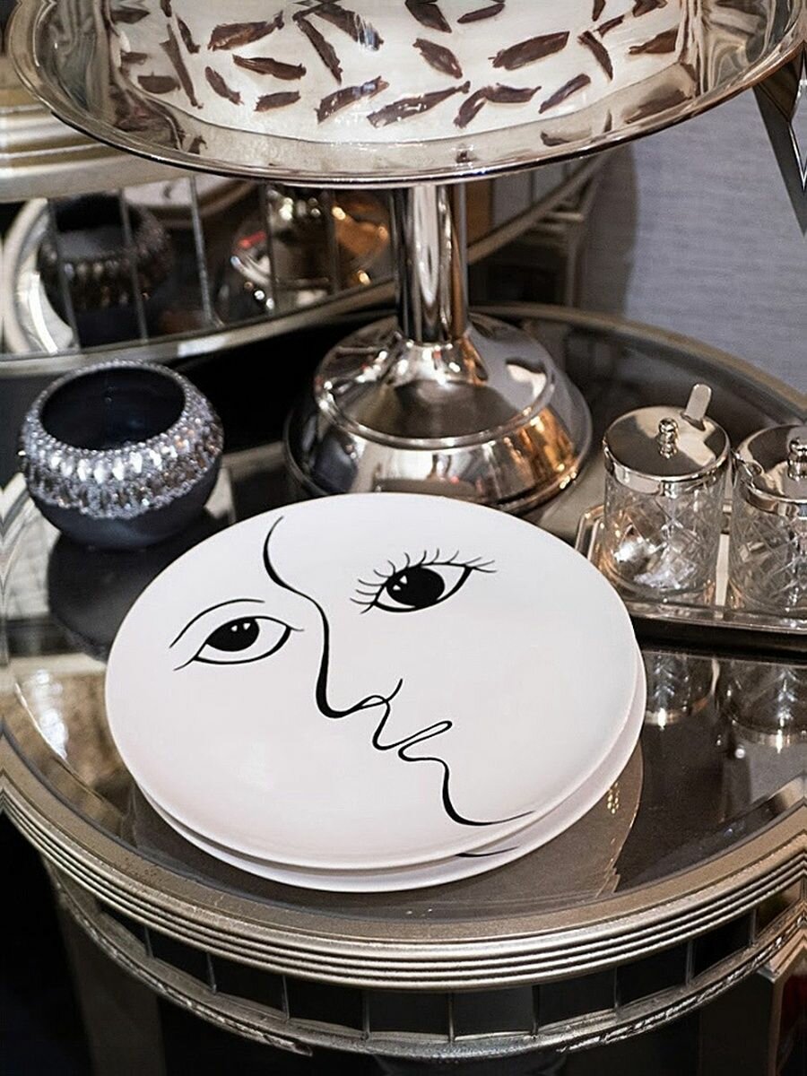 Тарелка керамическая интерьерная, декоративная Лицо