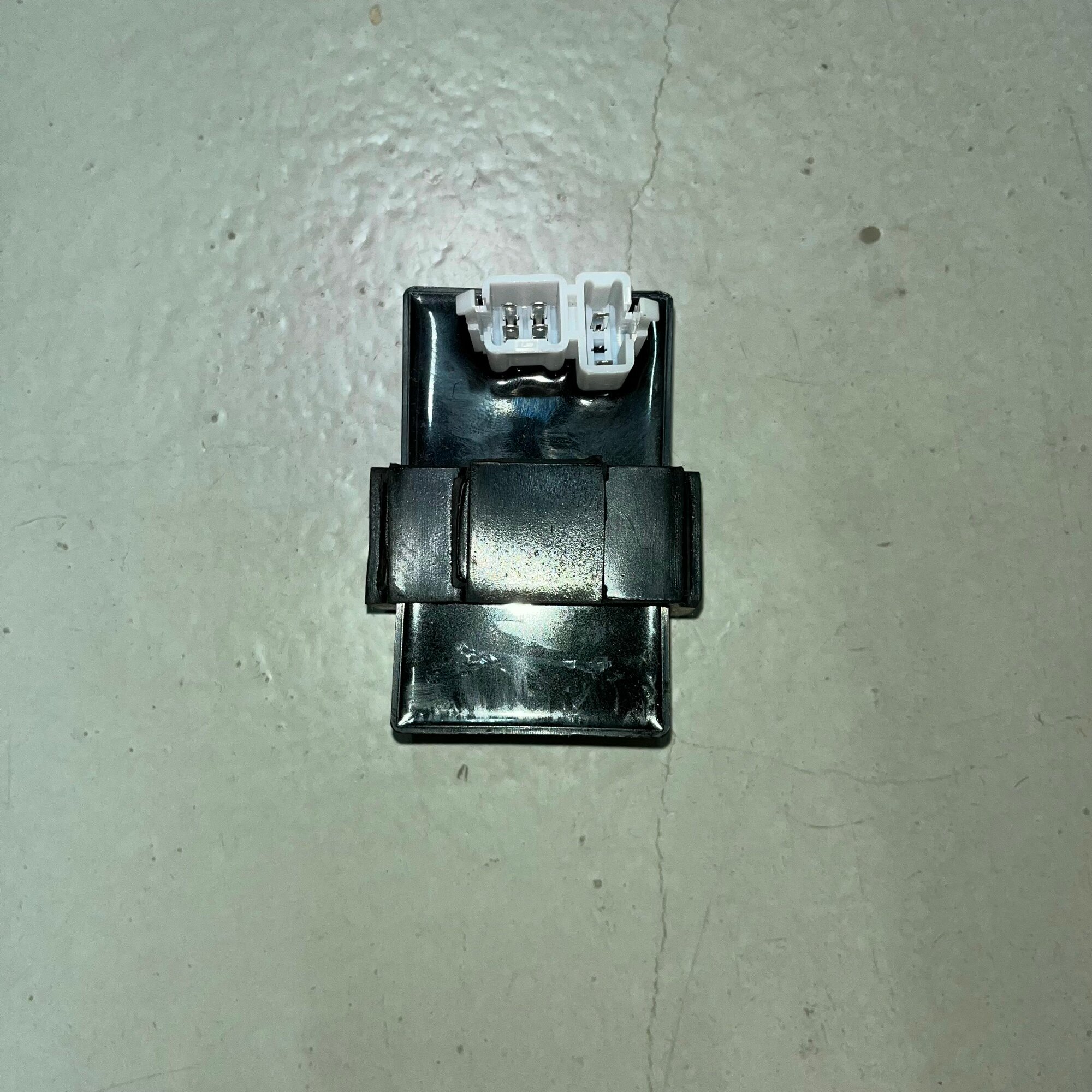 Коммутатор для трицикла (12 катушек)