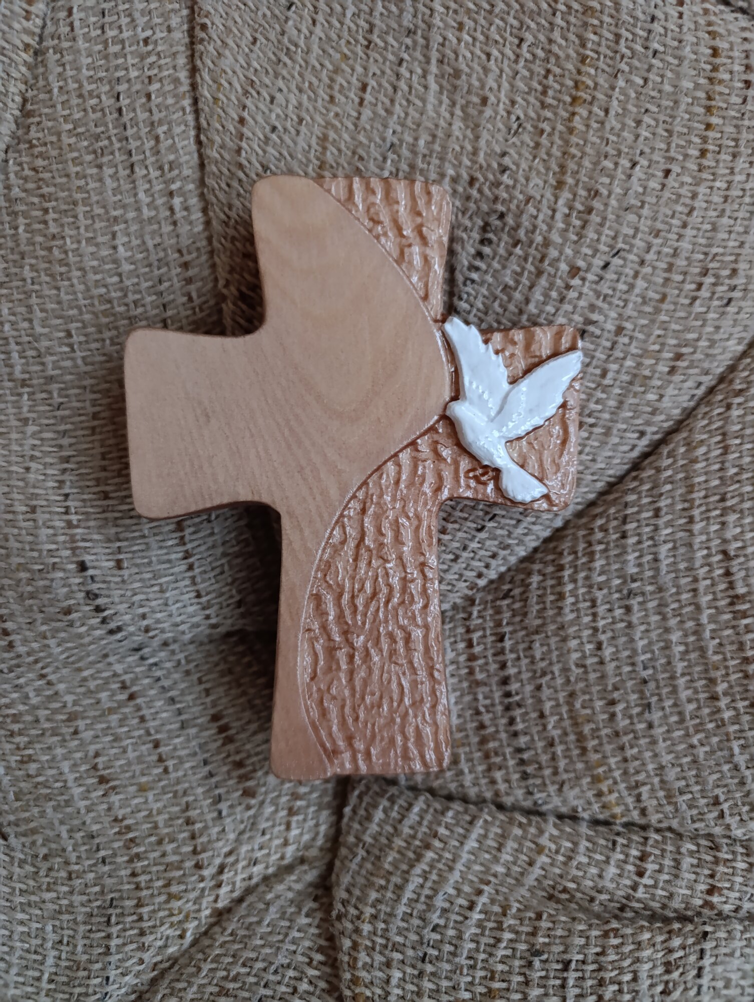 Крест с голубем, деревянный