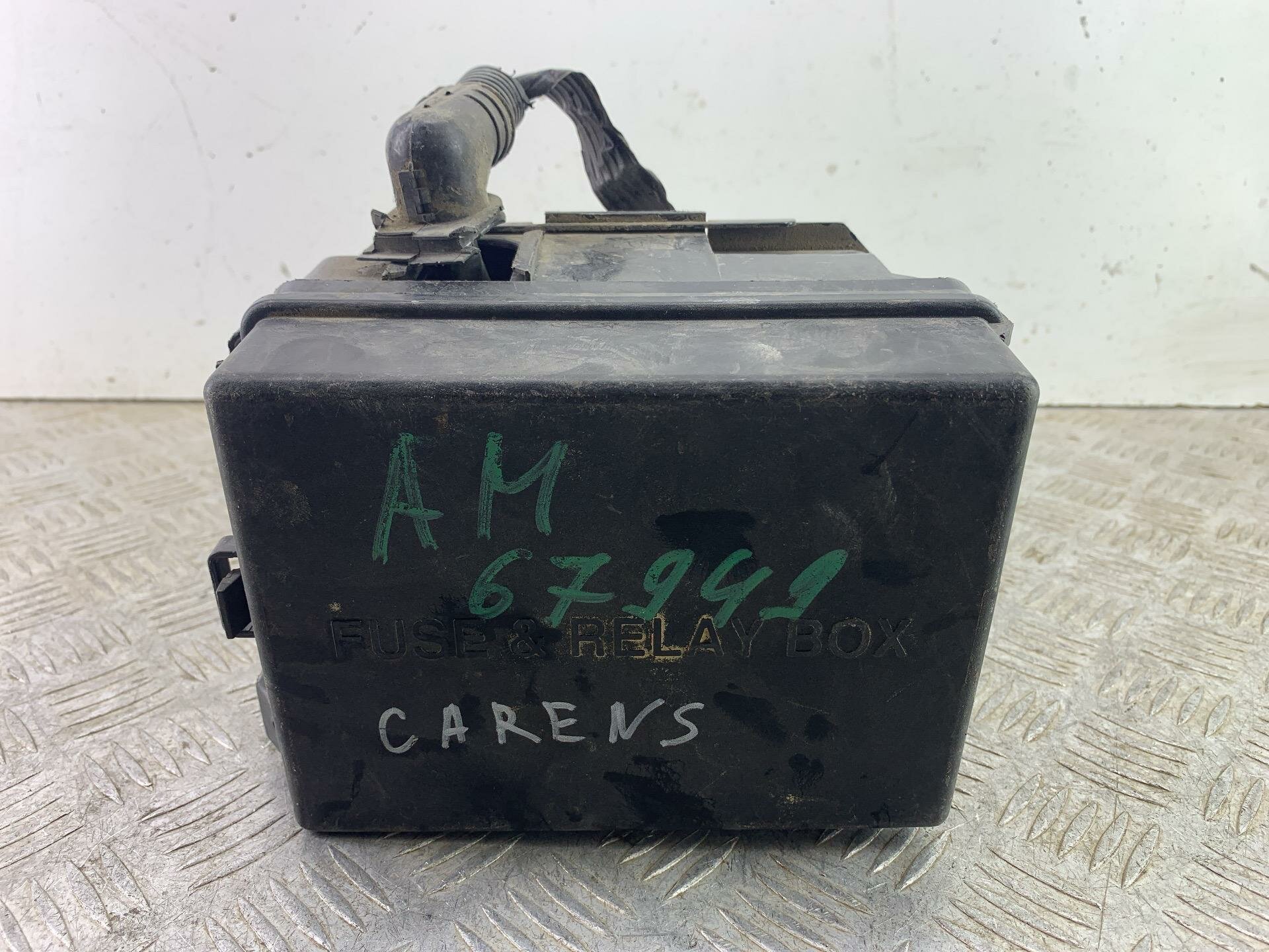 Блок предохранителей Kia Carens