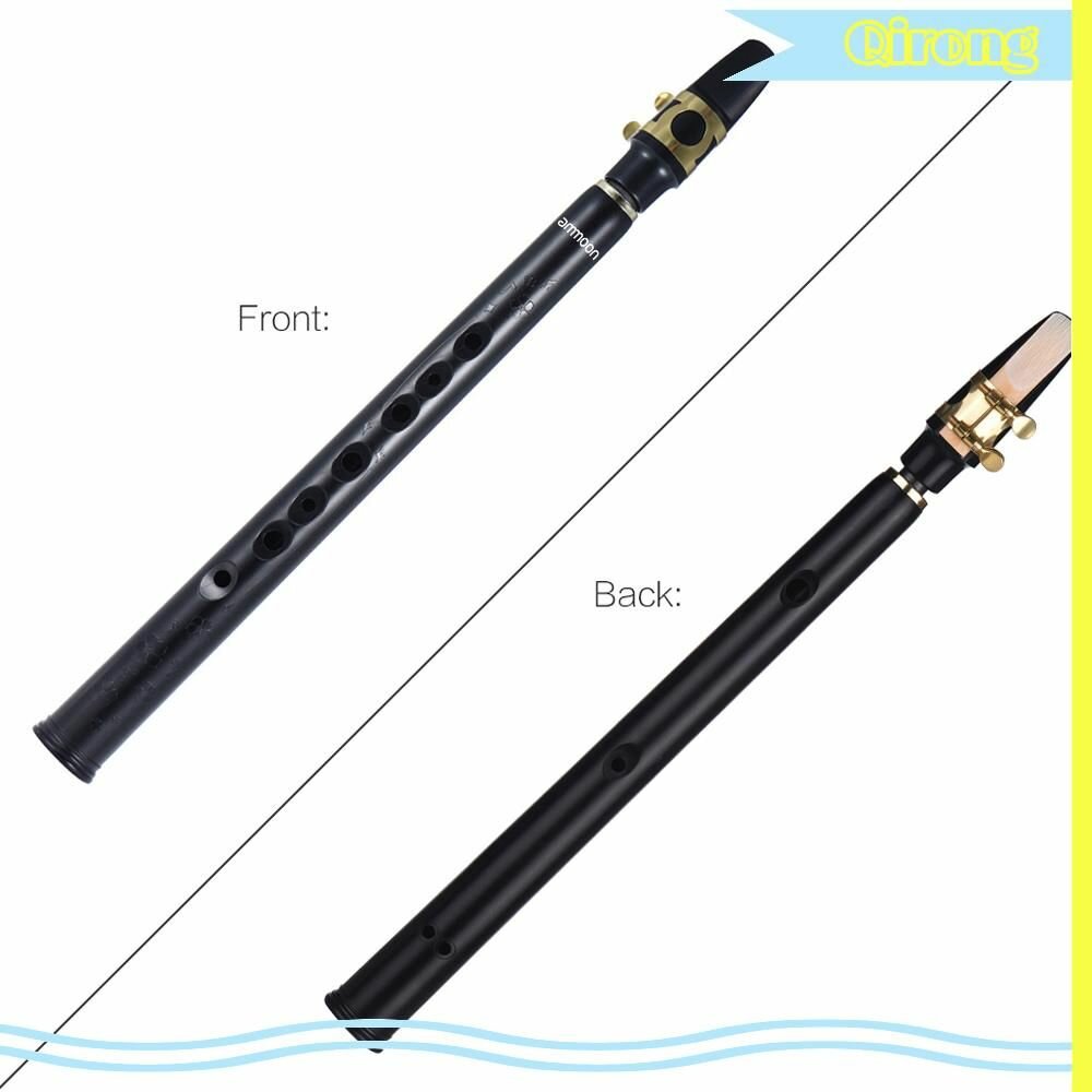 Пластиковый саксофон