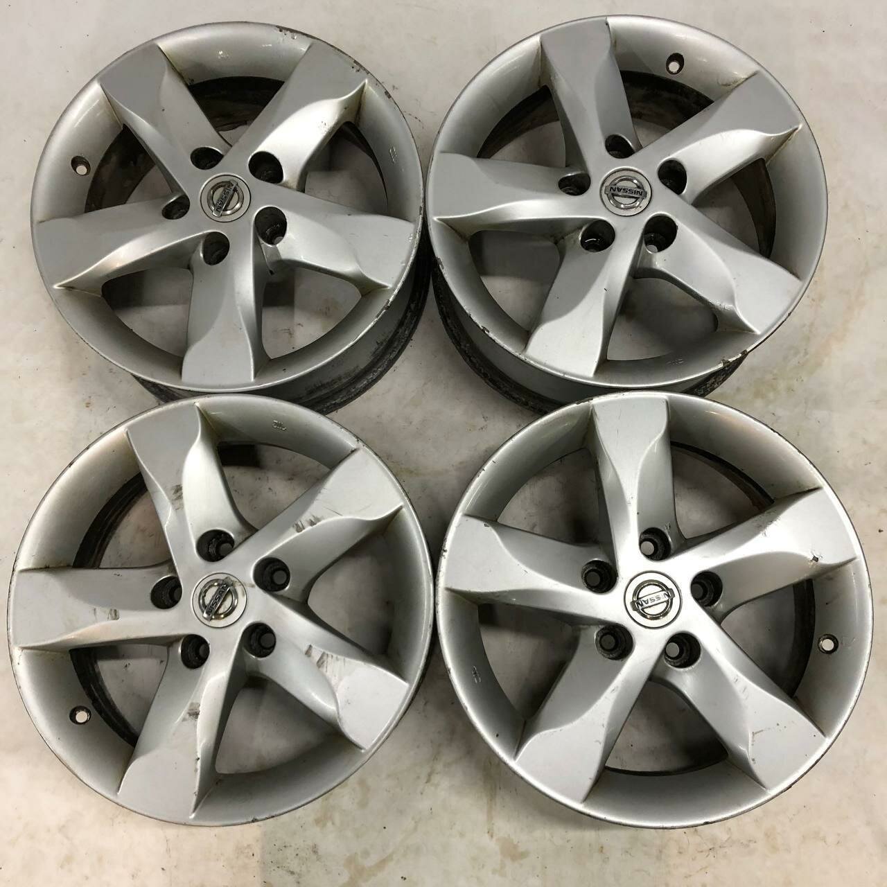 Колесные диски Nissan 16x6.5 PCD 5x114.3 D66.1 ET40 (оригинал)