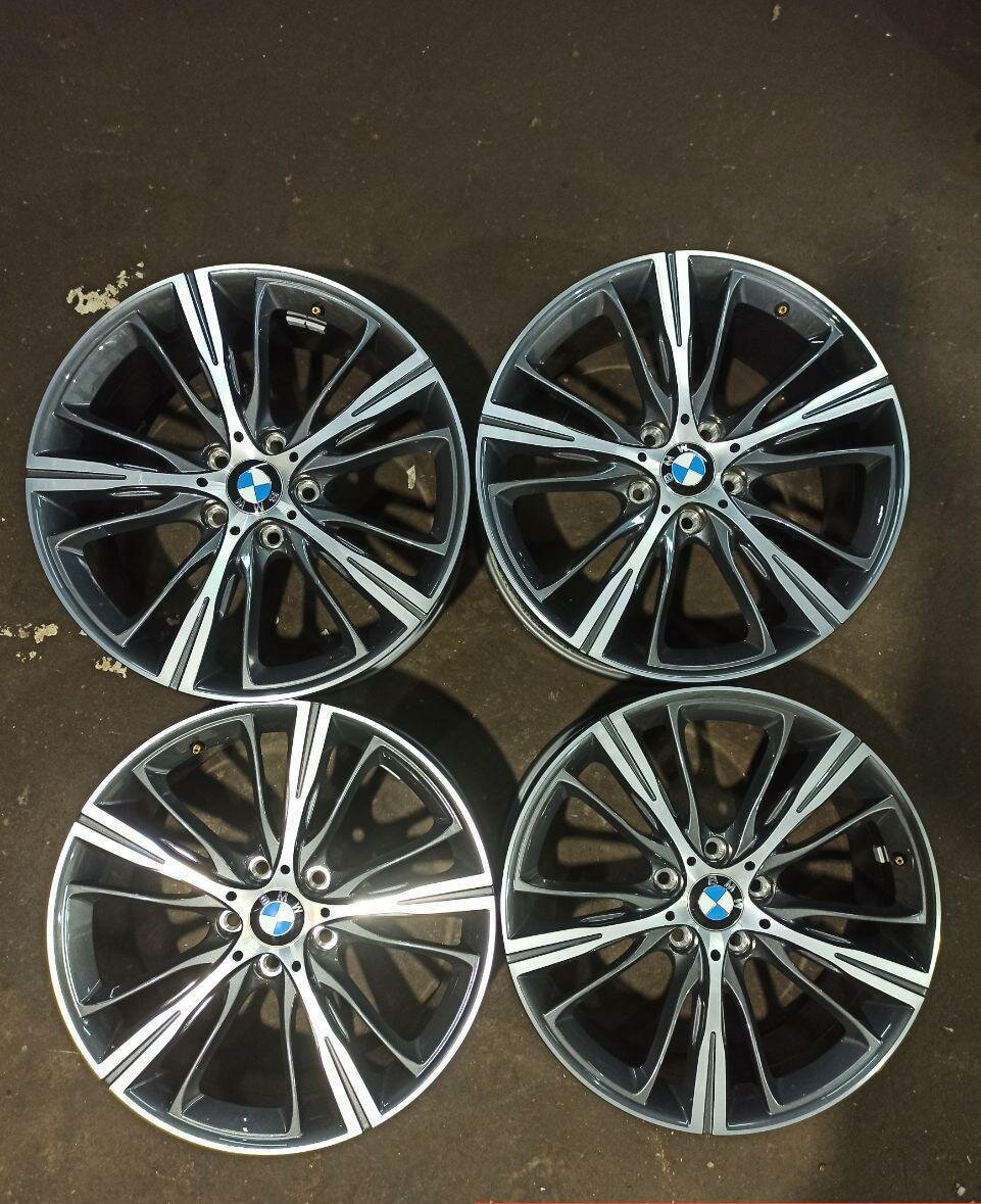 Колесные диски BMW 19x8 PCD 5x120 D72.6 ET52 Антрацитовый с полированной лицевой поверхностью (оригинал)