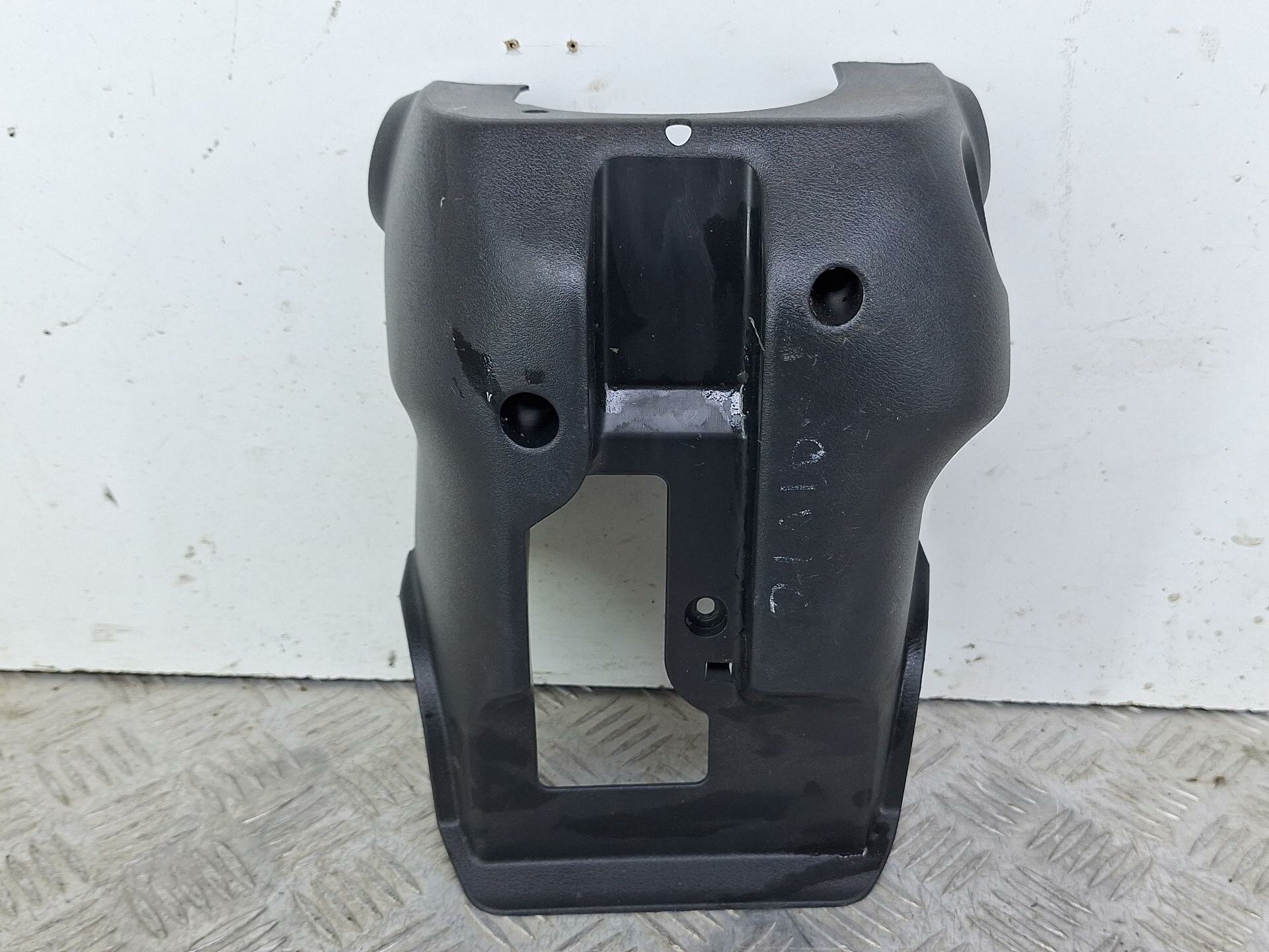 Кожух рулевой колонки Honda Civic 8 (2005 - 2008) 77360SNAA0