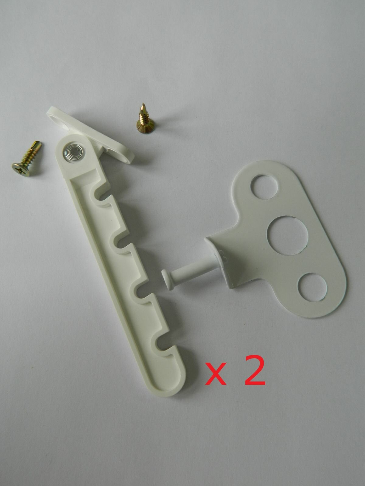 Ограничитель оконный 1+1 подарок