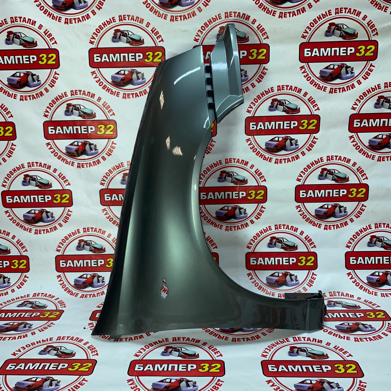 Крыло Лада Калина правое, цвет Совиньон пластиковое