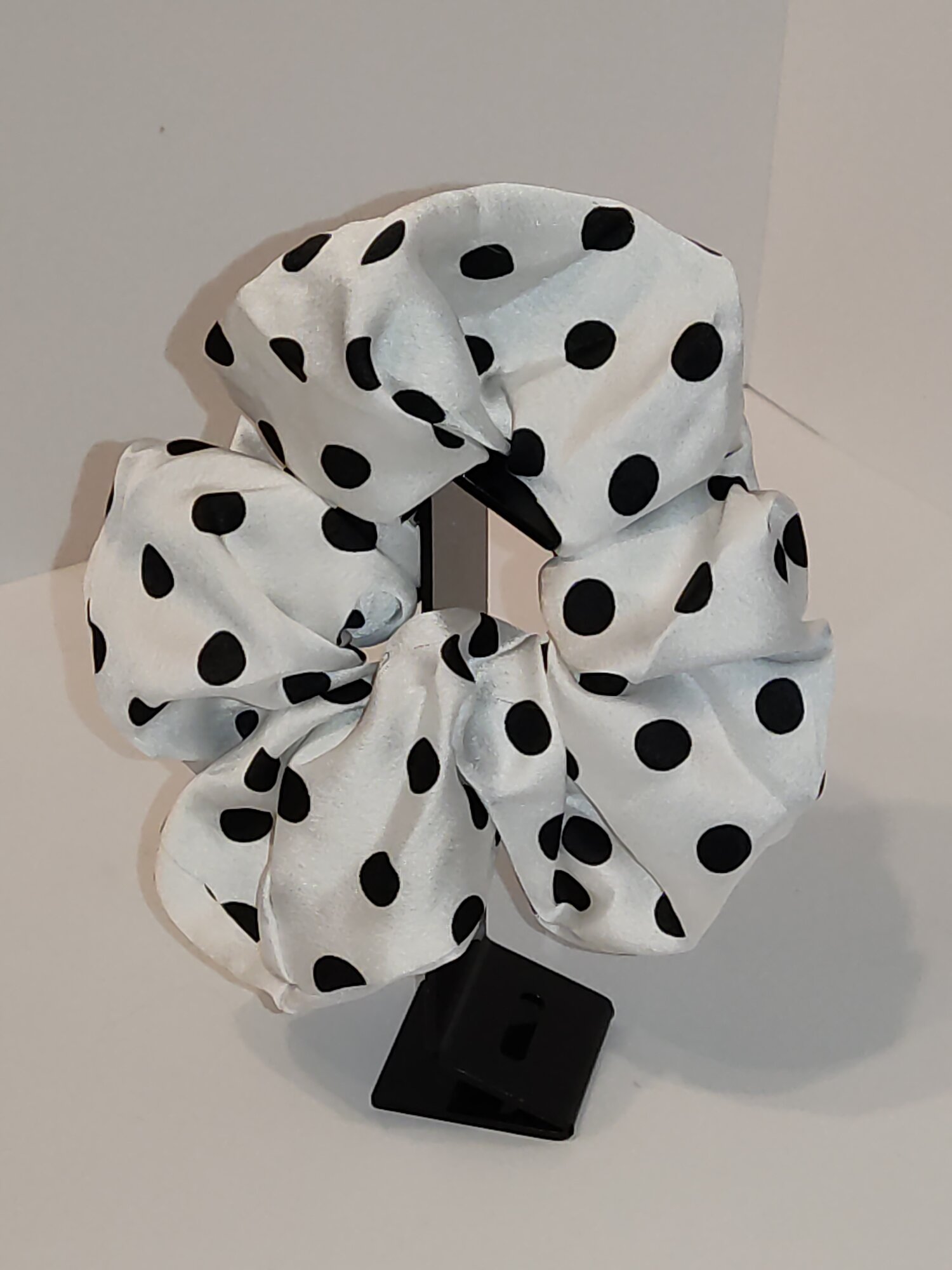 Резинка для волос шелк "Горох" большая, 16 см, цвет белый