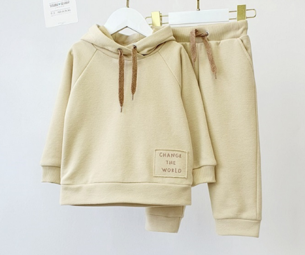 Комплект одежды