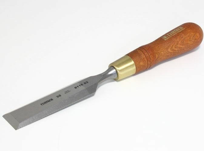 Стамеска 32 мм плоская Narex WOOD LINE PLUS