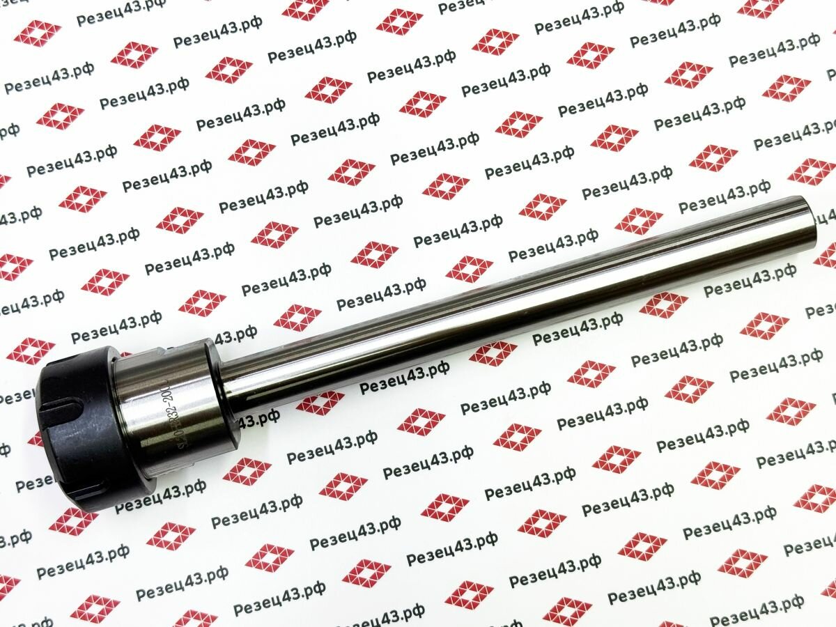 Цанговый патрон с цилиндрическим хвостовиком диаметром 20 мм с лыской для цанг ER32 (SL20-ER32UM-200)