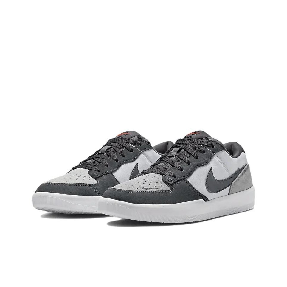 Кроссовки NIKE SB Force 58, размер EU 40 стопа (25CM), серый — фото 1