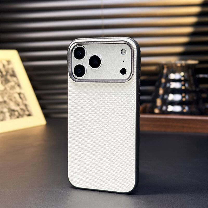 Чехол для Apple iPhone 17 Pro / Айфон 17 Про, soft touch, чехол-кардиомонитор, искусственная кожа, поликарбонат (PC), защита камеры, ударопрочный, усиленные углы, Apple, Apple iPhone 17 Pro, white,