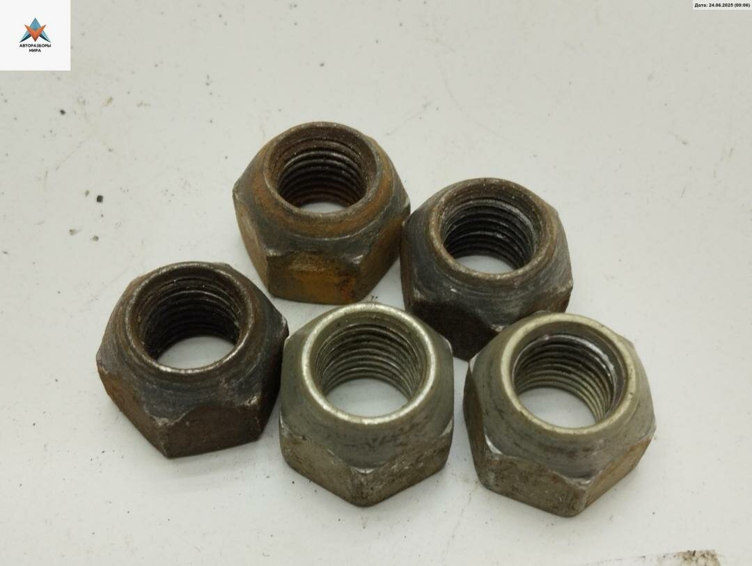 Болт колесный Ford Focus 2 рест. 2009