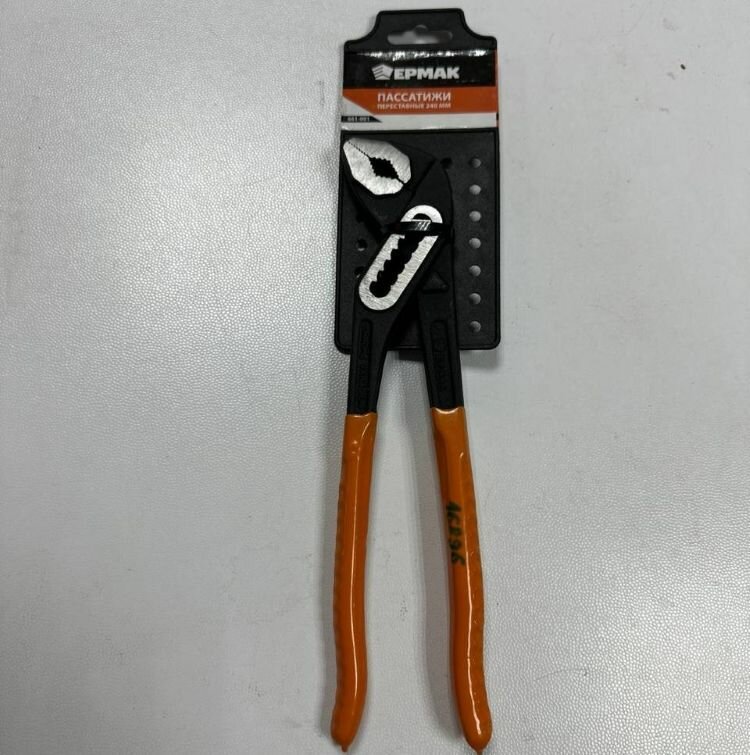 Клещи-плоскогубцы трубные переставные 240мм с противоскользящими рукоятками ермак