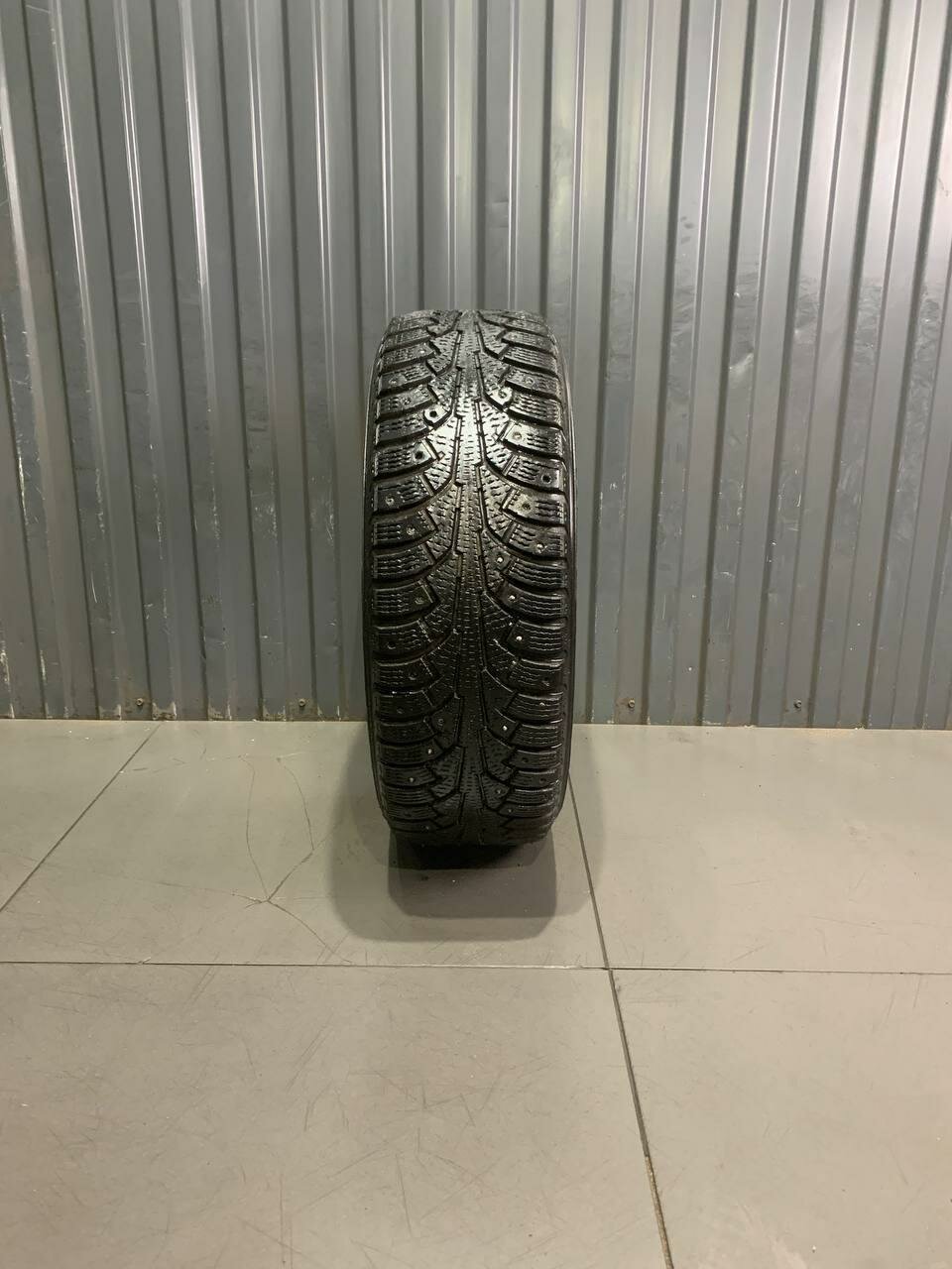 Зимние БУ шины шипованные Nokian Nordman 5 185/60 R15 30.0% износ PT0006932 TSB043624