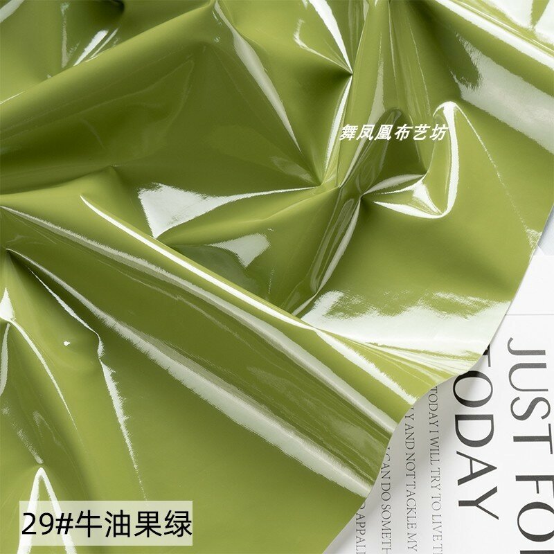 Однотонная супер глянцевая растягивающаяся зеркальная кожа, мягкая деликатная искусственная кожа, антибликовая водонепроницаемая PU ткань