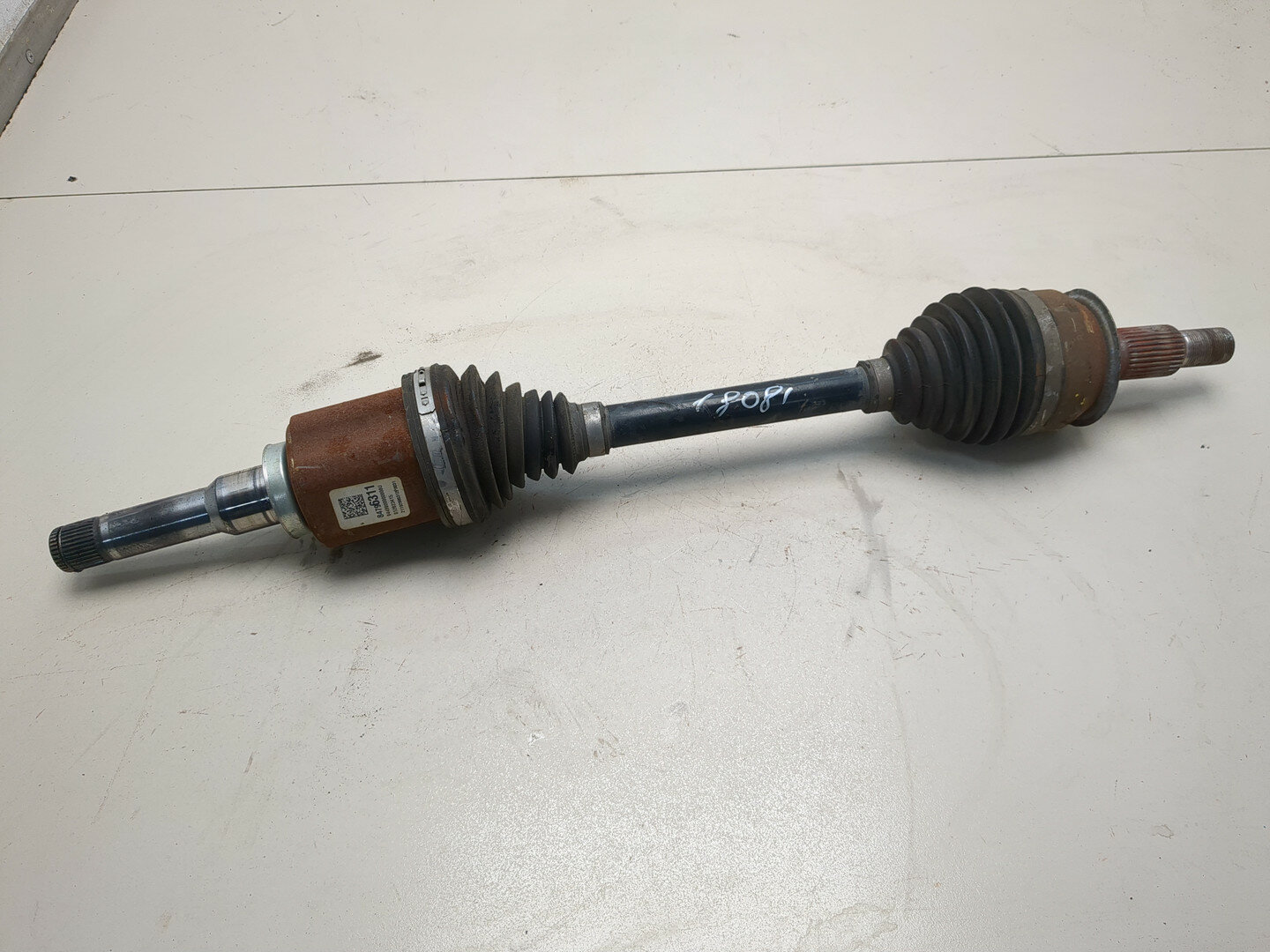 Полуось (вал, шрус) левая передняя GMC Terrain Б/У