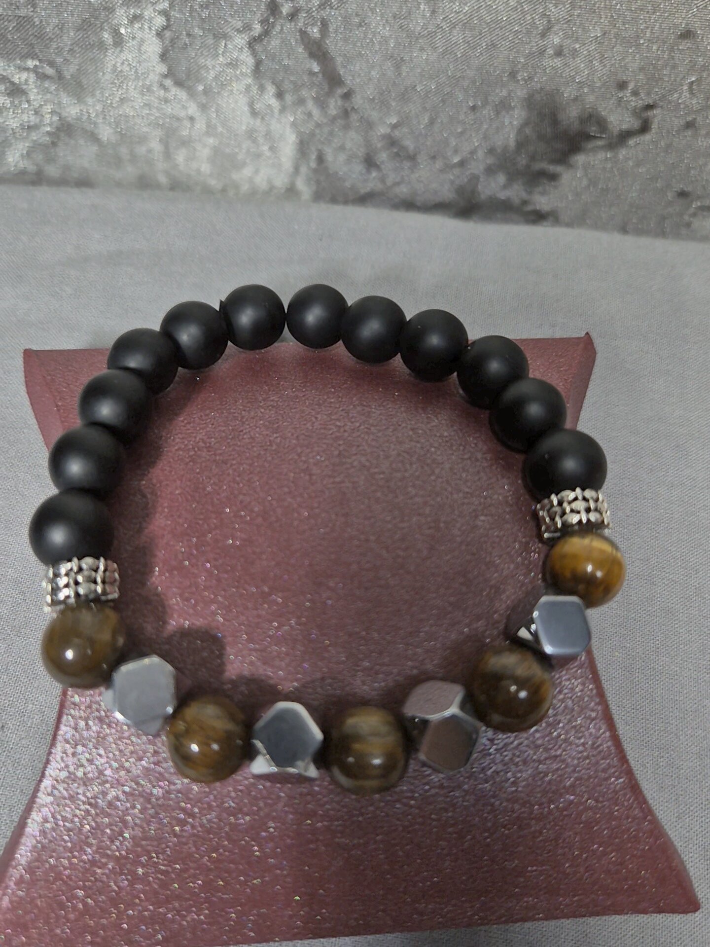 Плетеный браслет