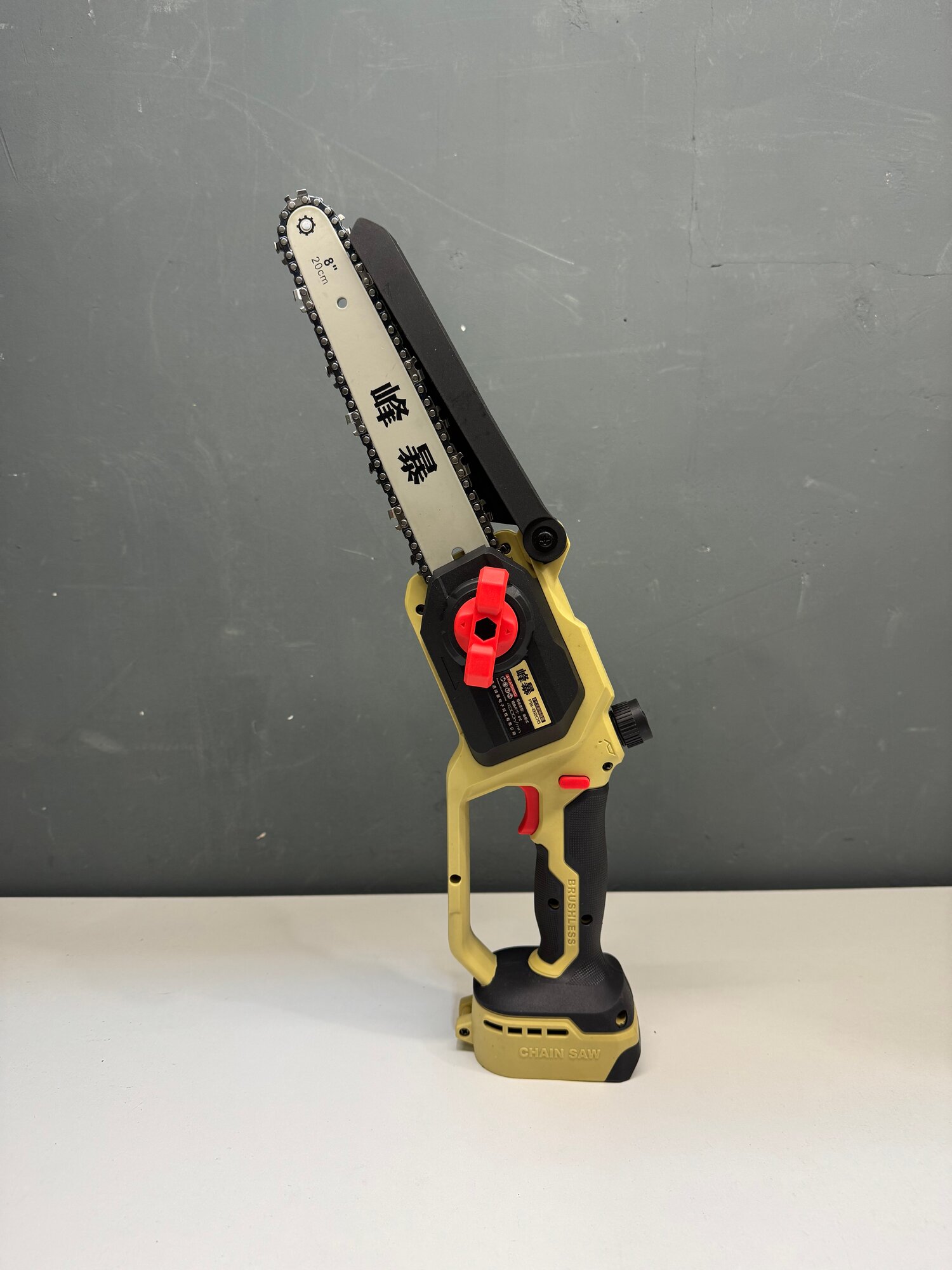 Пила цепная 8" feng bao, FB-8205, бесщеточная, с маслоподачей, без АКБ и зу, туша