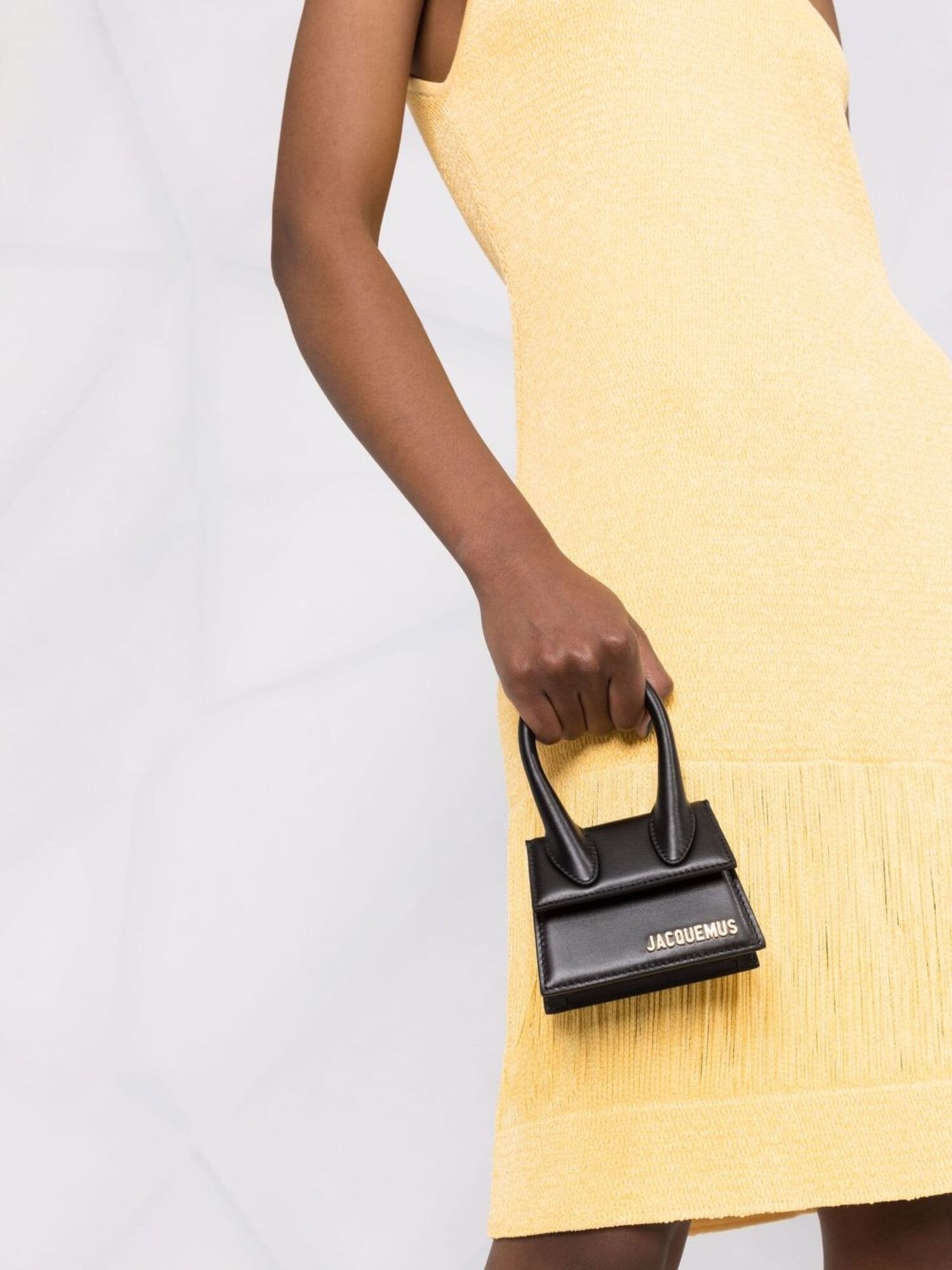 Сумка Jacquemus Le Chiquito — фото 1