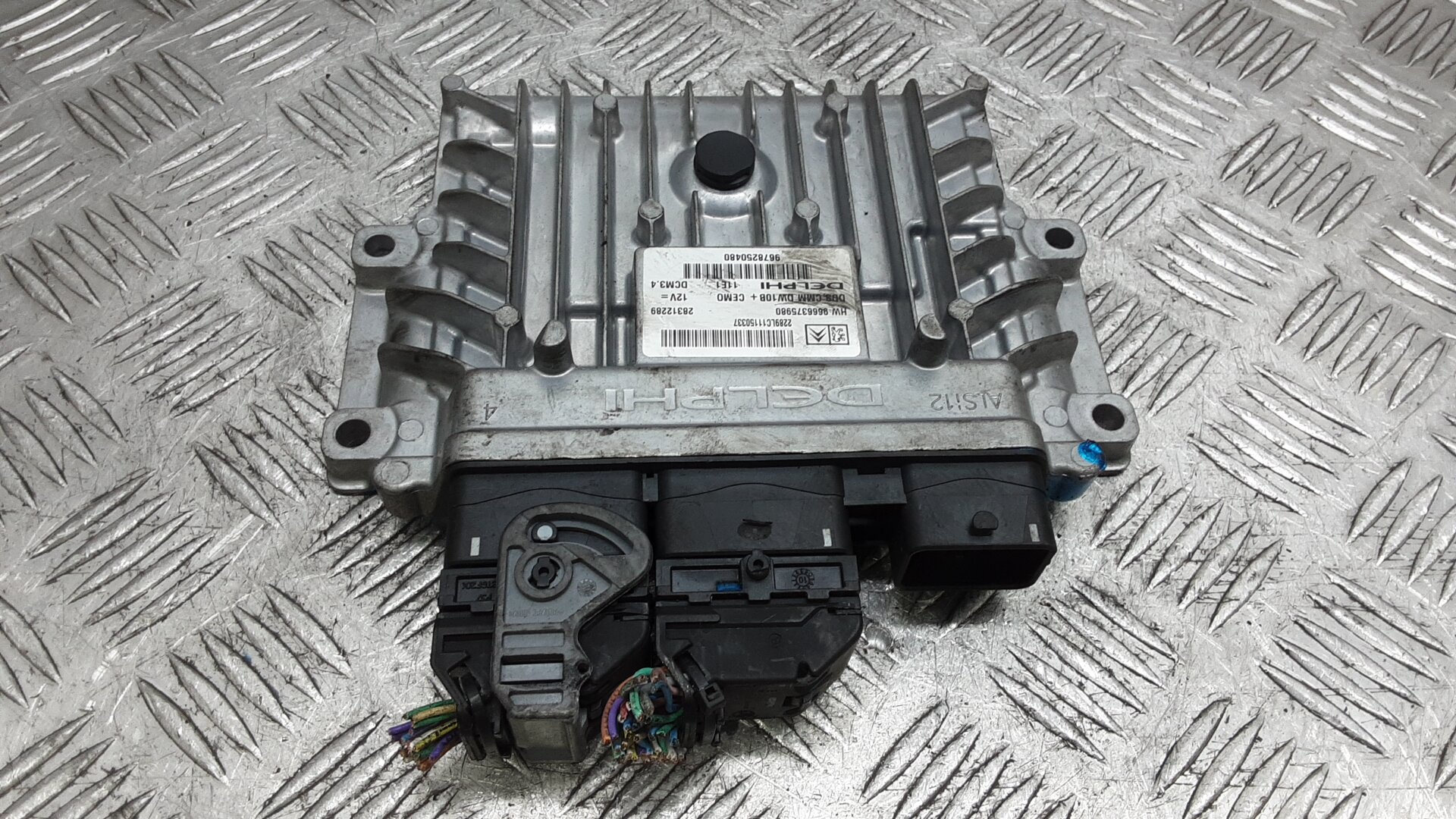 Блок управления двс PEUGEOT 508 1