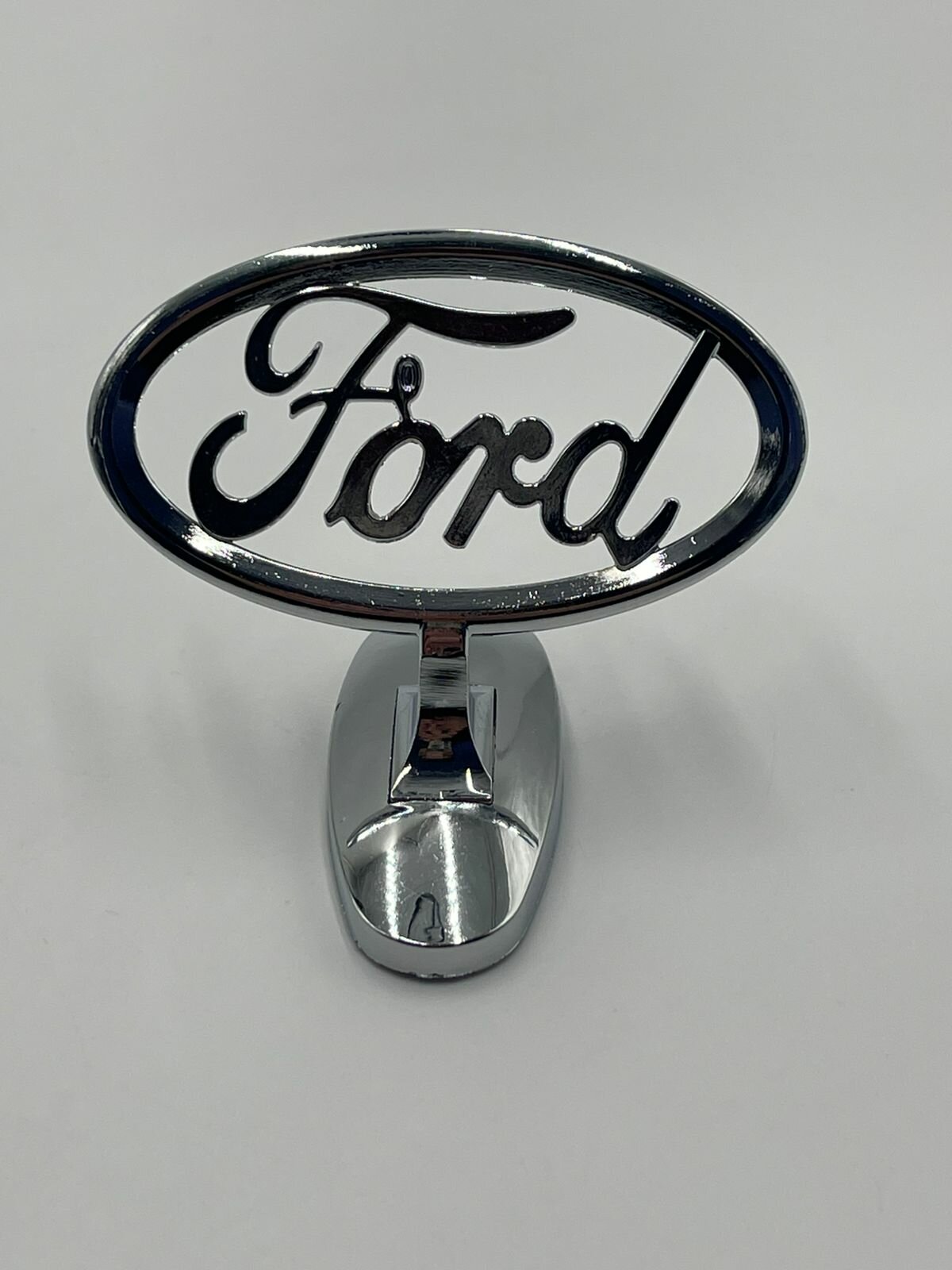 Универсальная Эмблема Прицел Ford