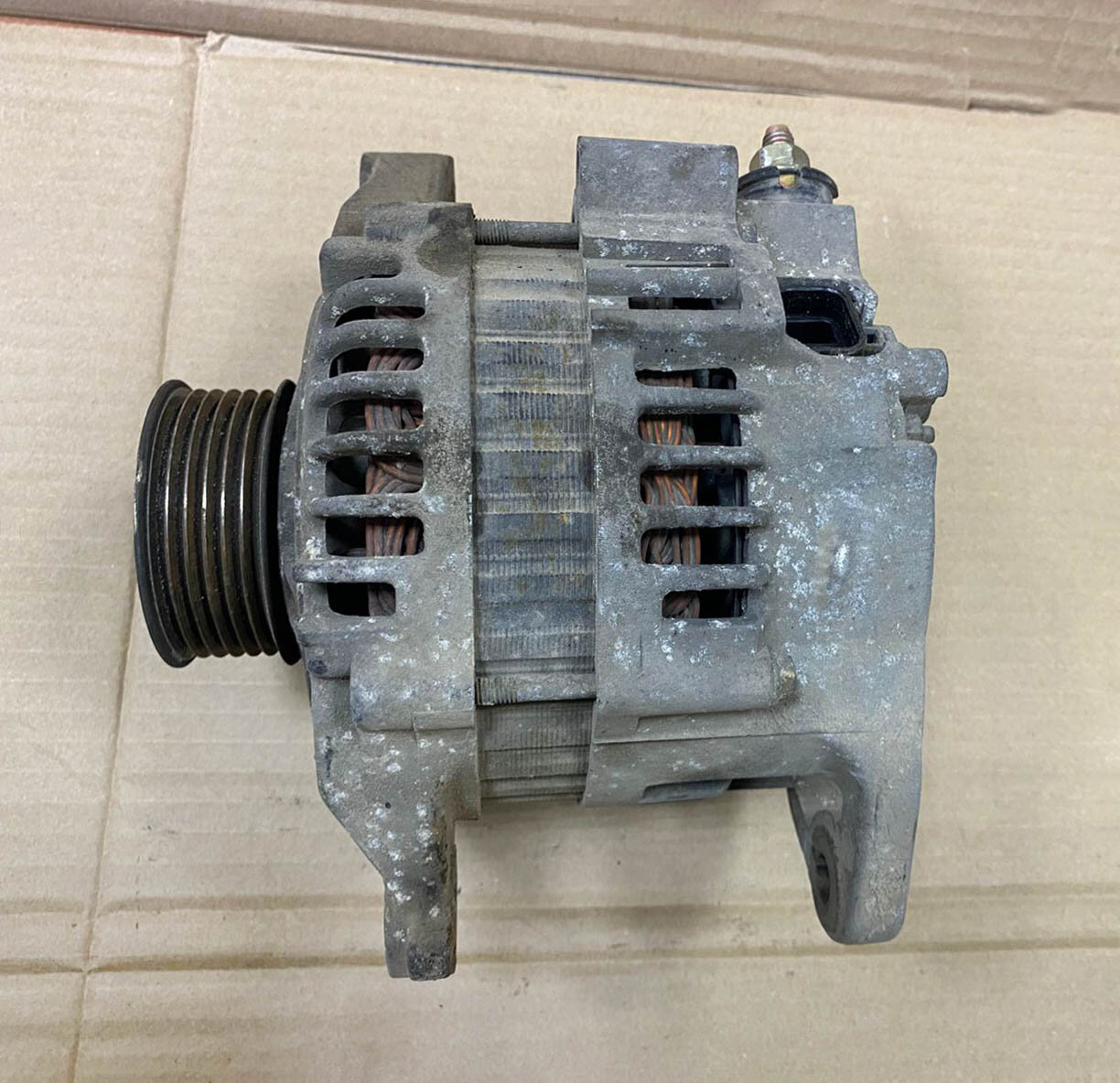 Генератор Nissan Primera P11 / P12/ Almera N16/ N15