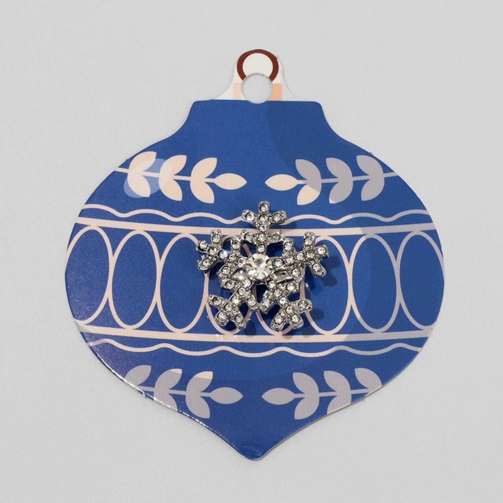 Брошь, стразы