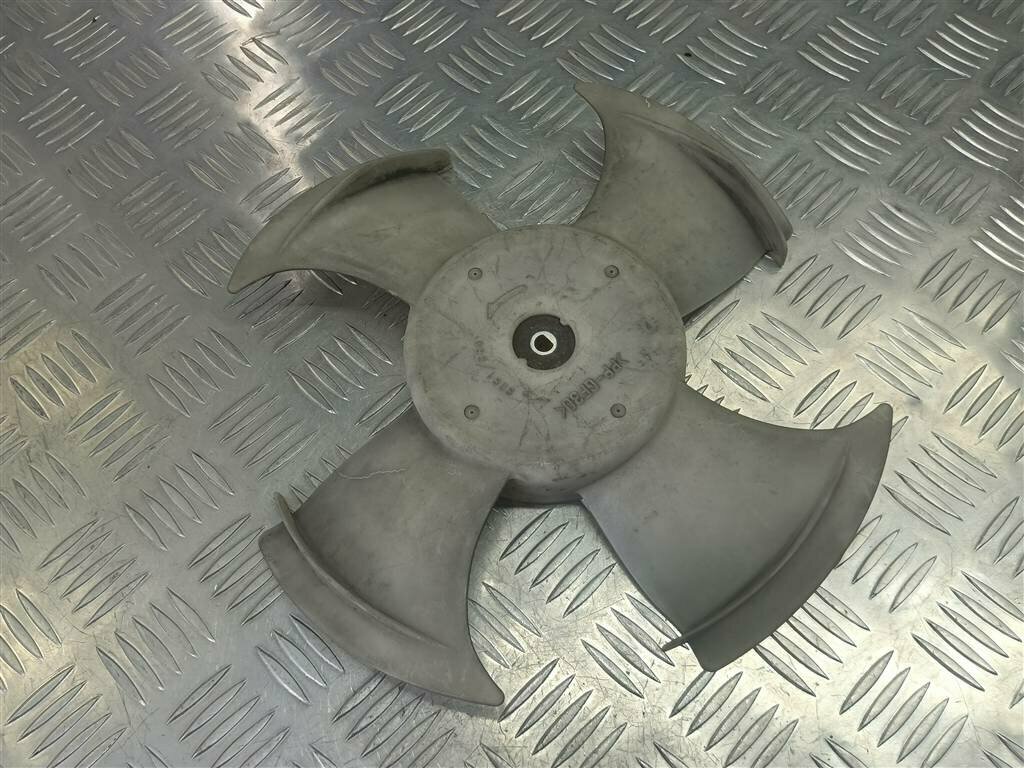 Крыльчатка вентилятора Б/У для HONDA Accord VII рестайлинг (2005—2008) 38611RBA004