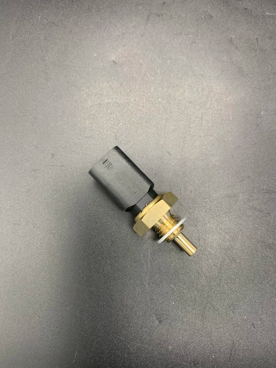 Датчик температуры охлаждающей жидкости Новое