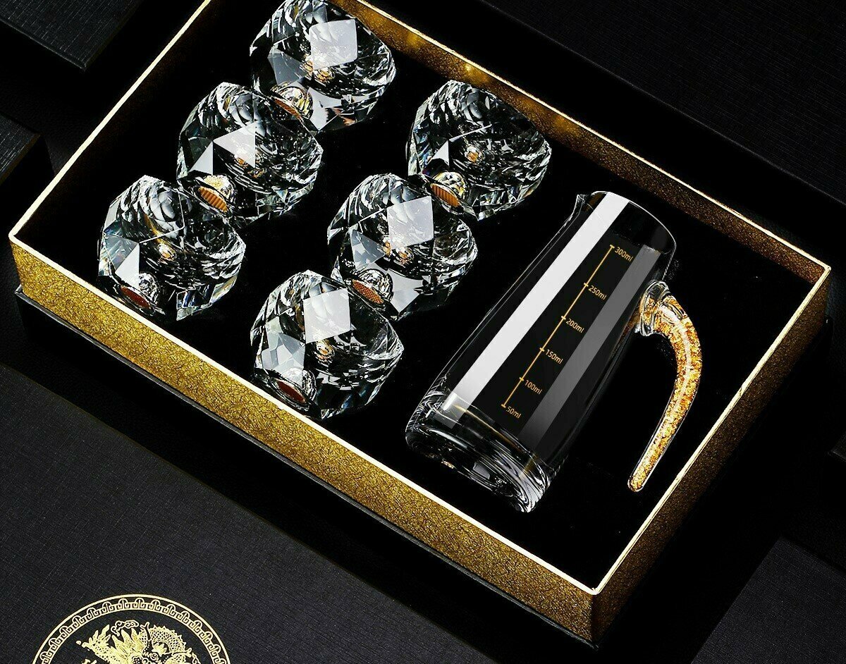 Мерный графин и стопки