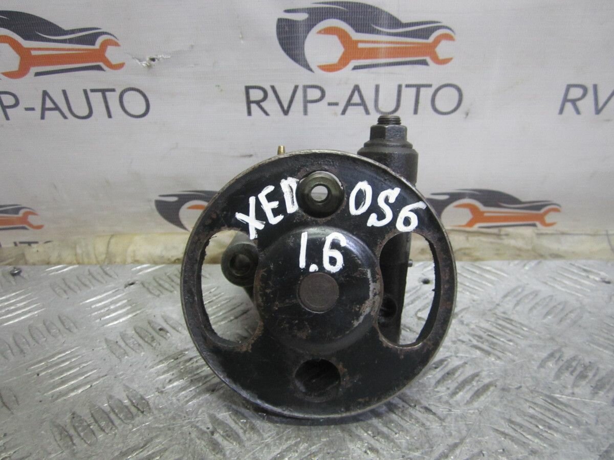 Насос гидроусилителя Mazda Xedos-6 1.6 1992-1999 123123
