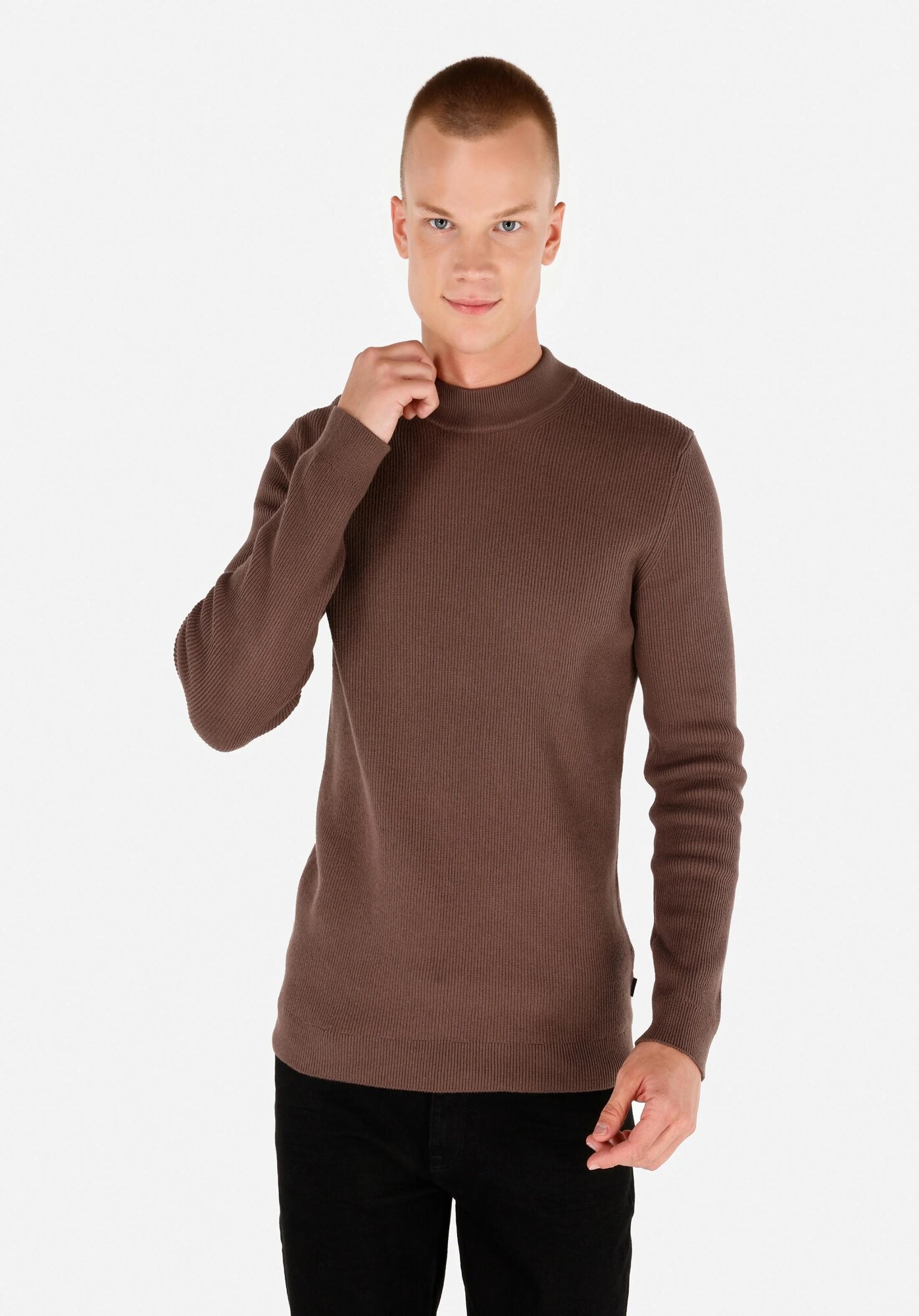 Свитер Slim Fit