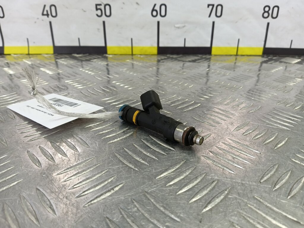 Форсунка топливная Б/У для MAZDA 3 BK рестайлинг (2006—2009) L3G513250