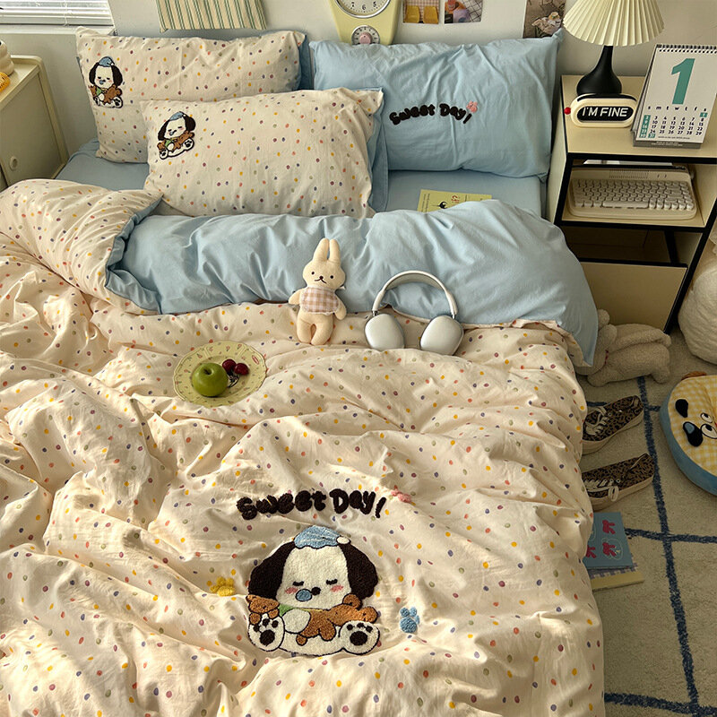 Комплект постельного белья из четырех предметов, вышитый на полотенце из хлопка класса А, новый стиль 2025 года, в горошек с рисунком из мультфильмов, простыня для учениц, пододеяльник, постельное белье,200*230cm