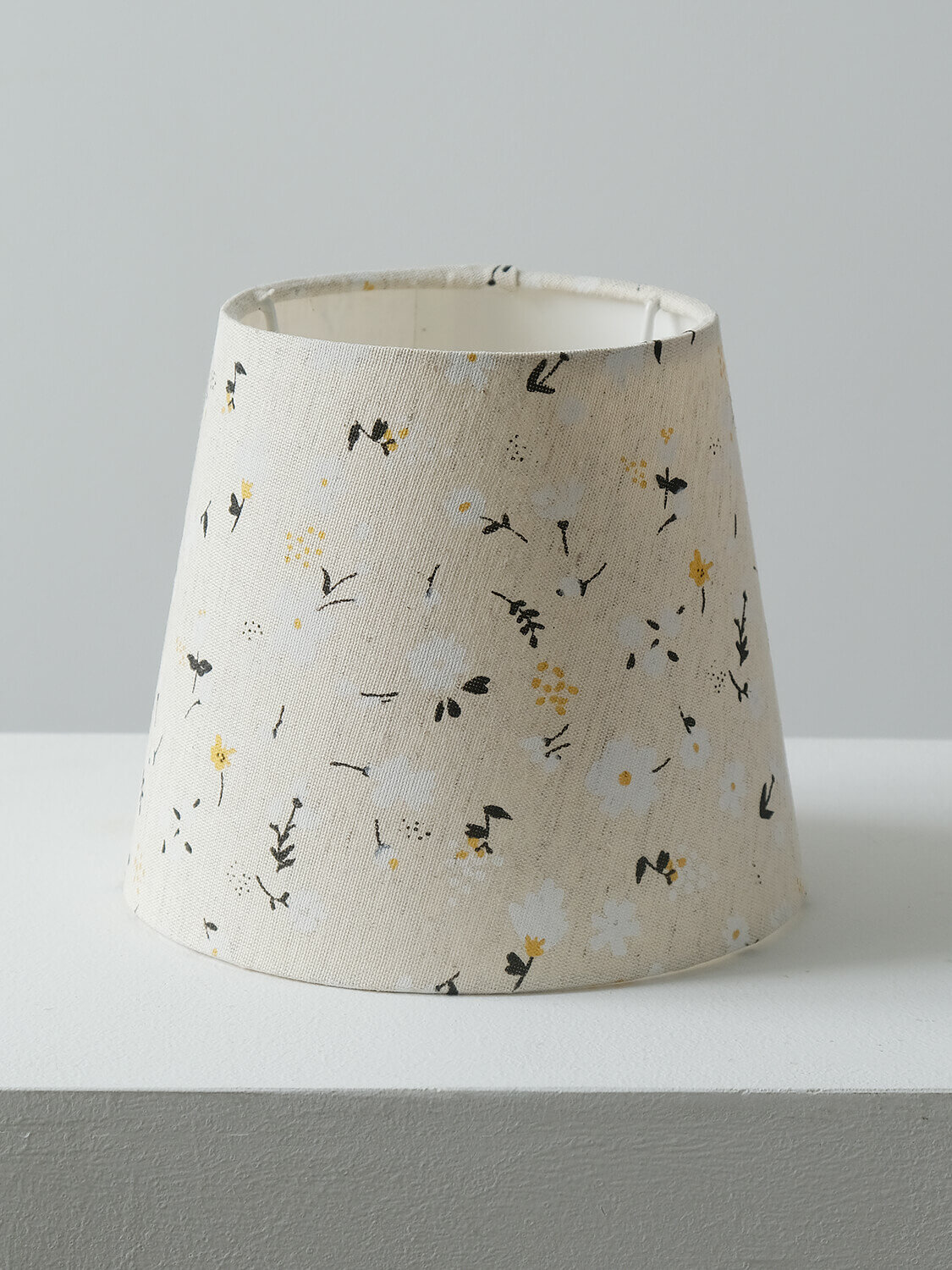 Абажур для настольной лампы и торшера "Ромашки", конусный 170