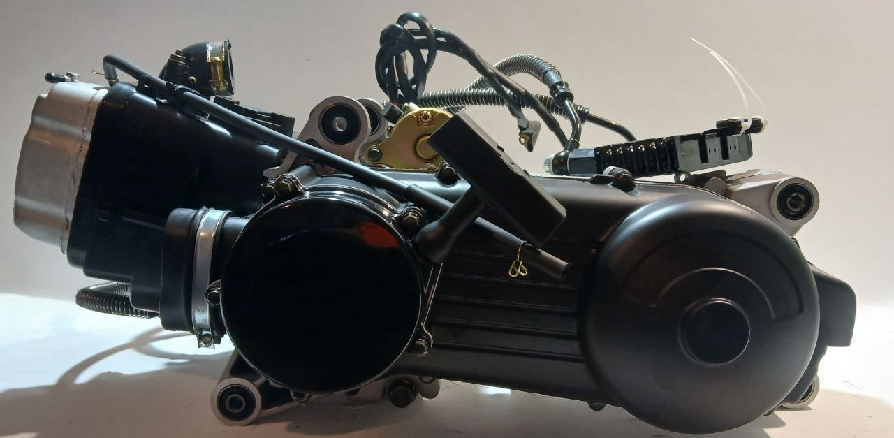 Двигатель 200см3 161QMK (61x57,8) для ATV, вариатор + реверс + масло радиатор